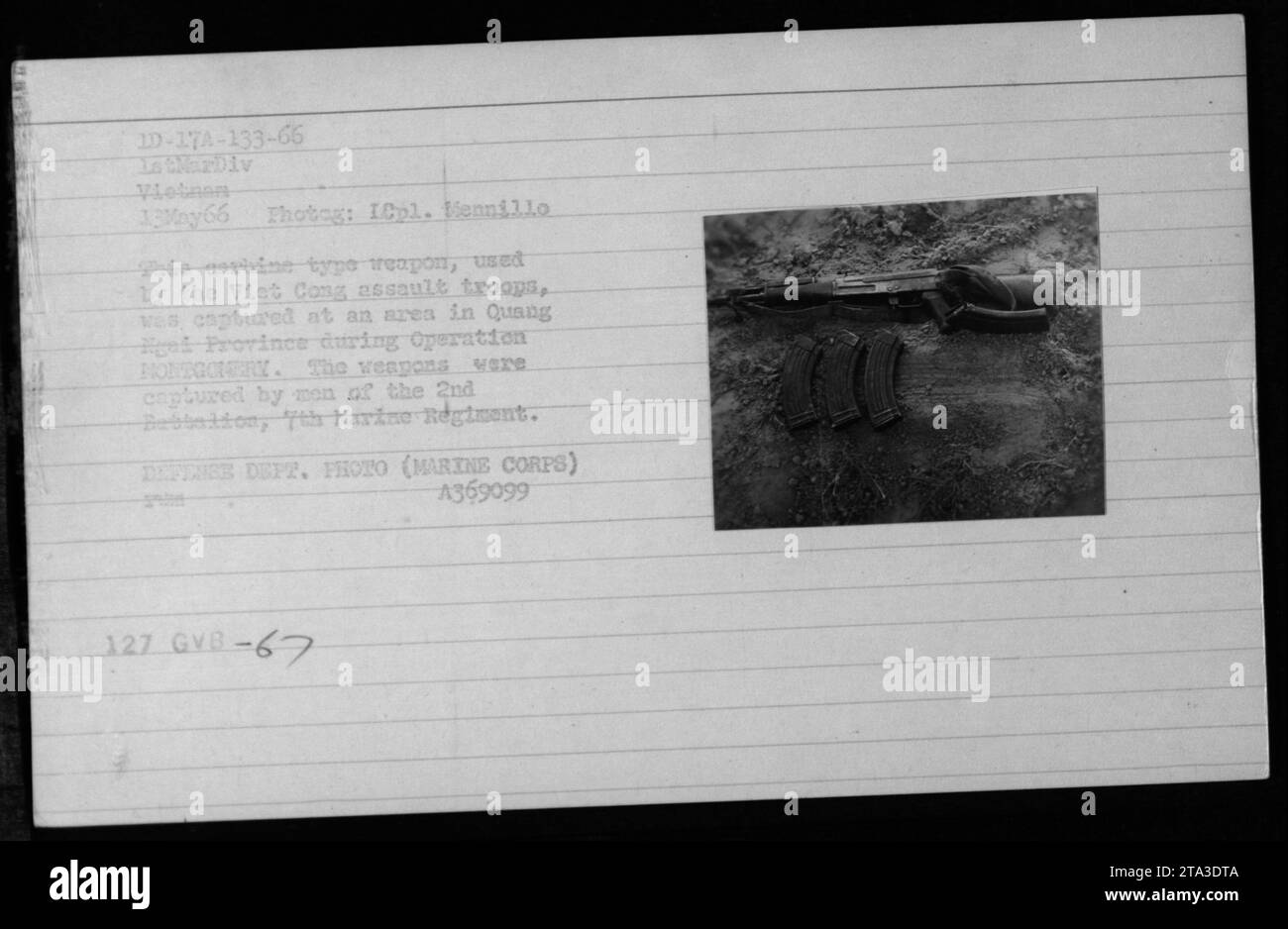 Leyenda Un Arma De Carabina Viet Cong Capturada En Exhibición La