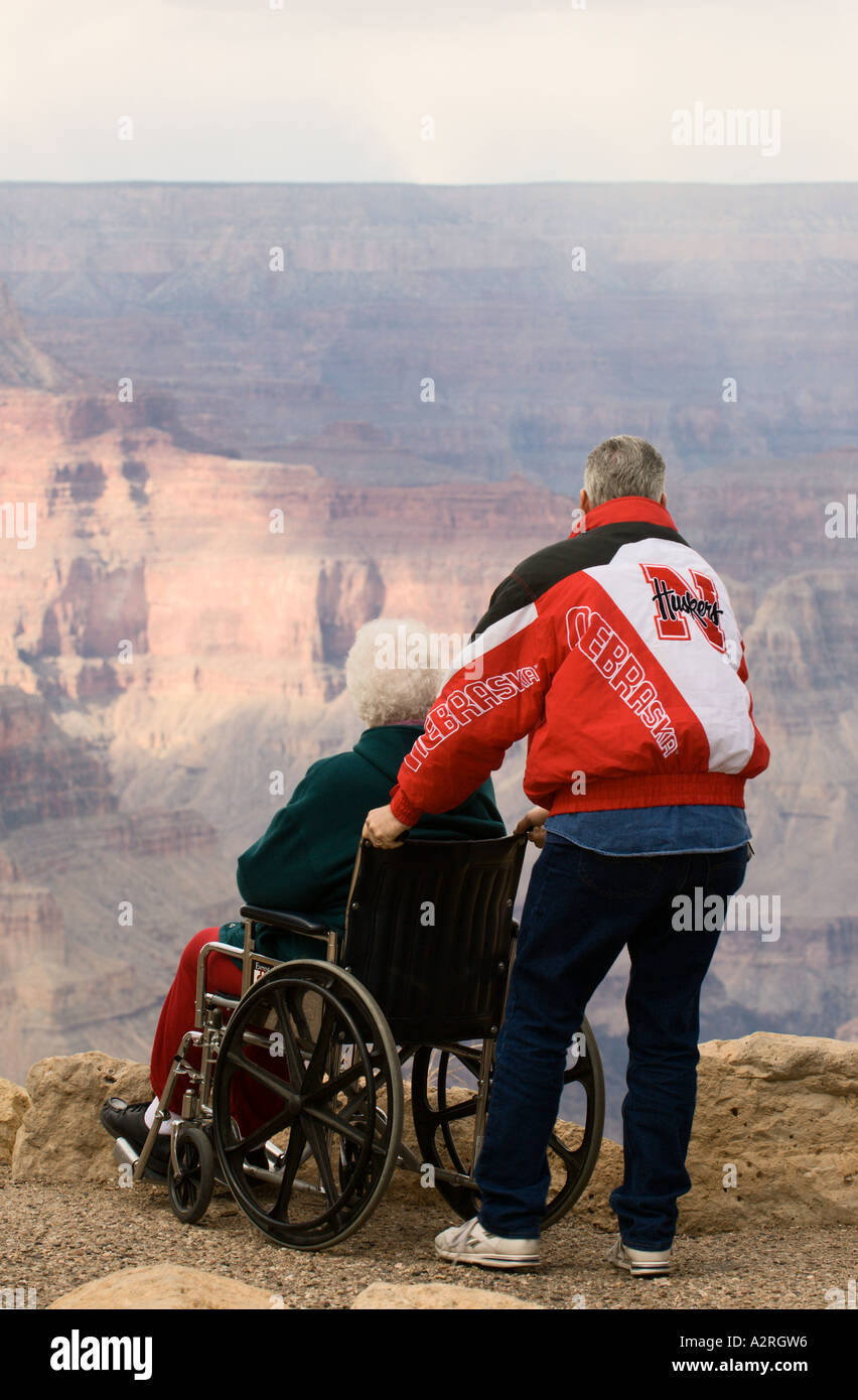 Mujer hopi fotografías e imágenes de alta resolución - Alamy