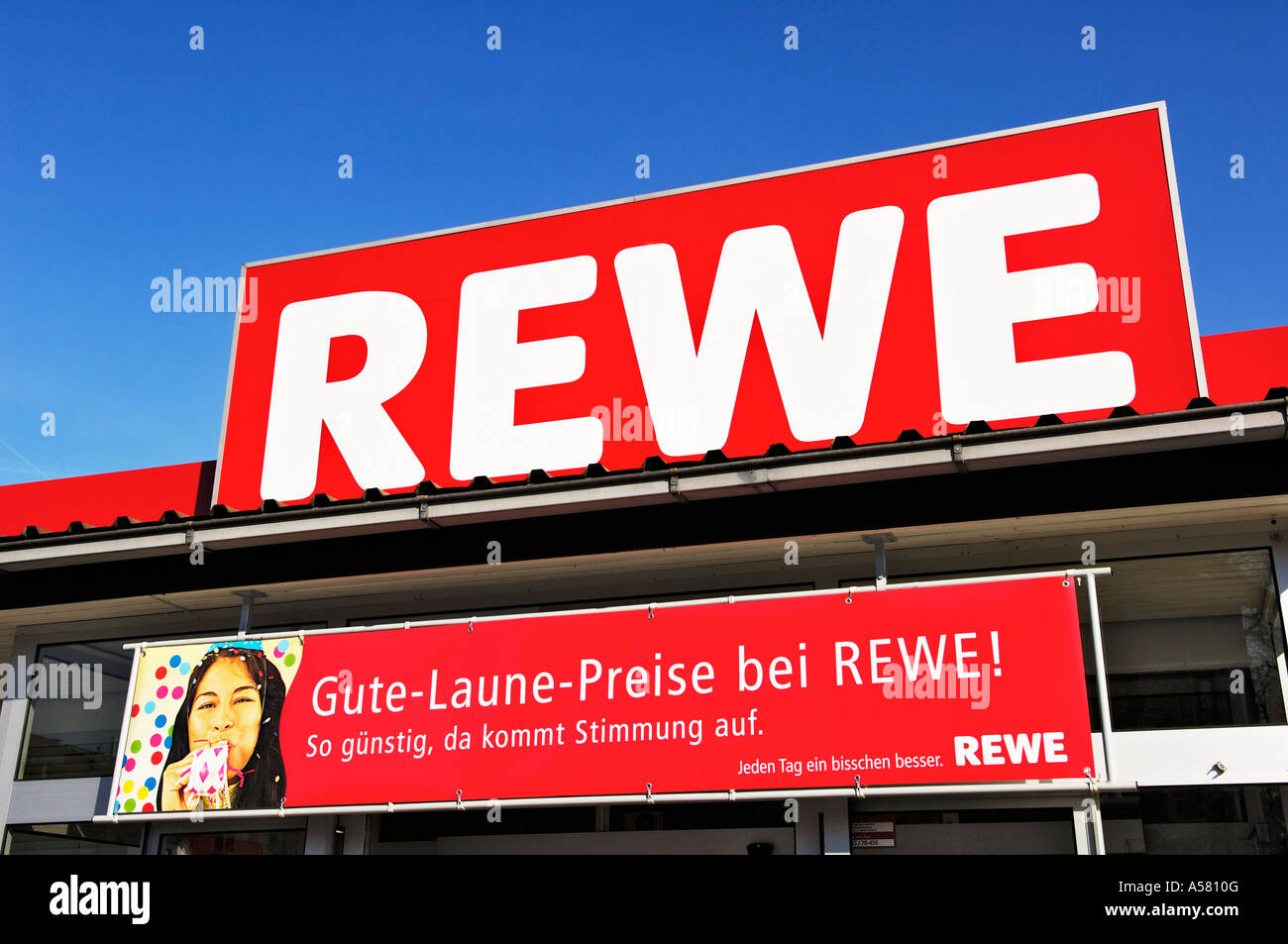 Rewe Germany Logo
