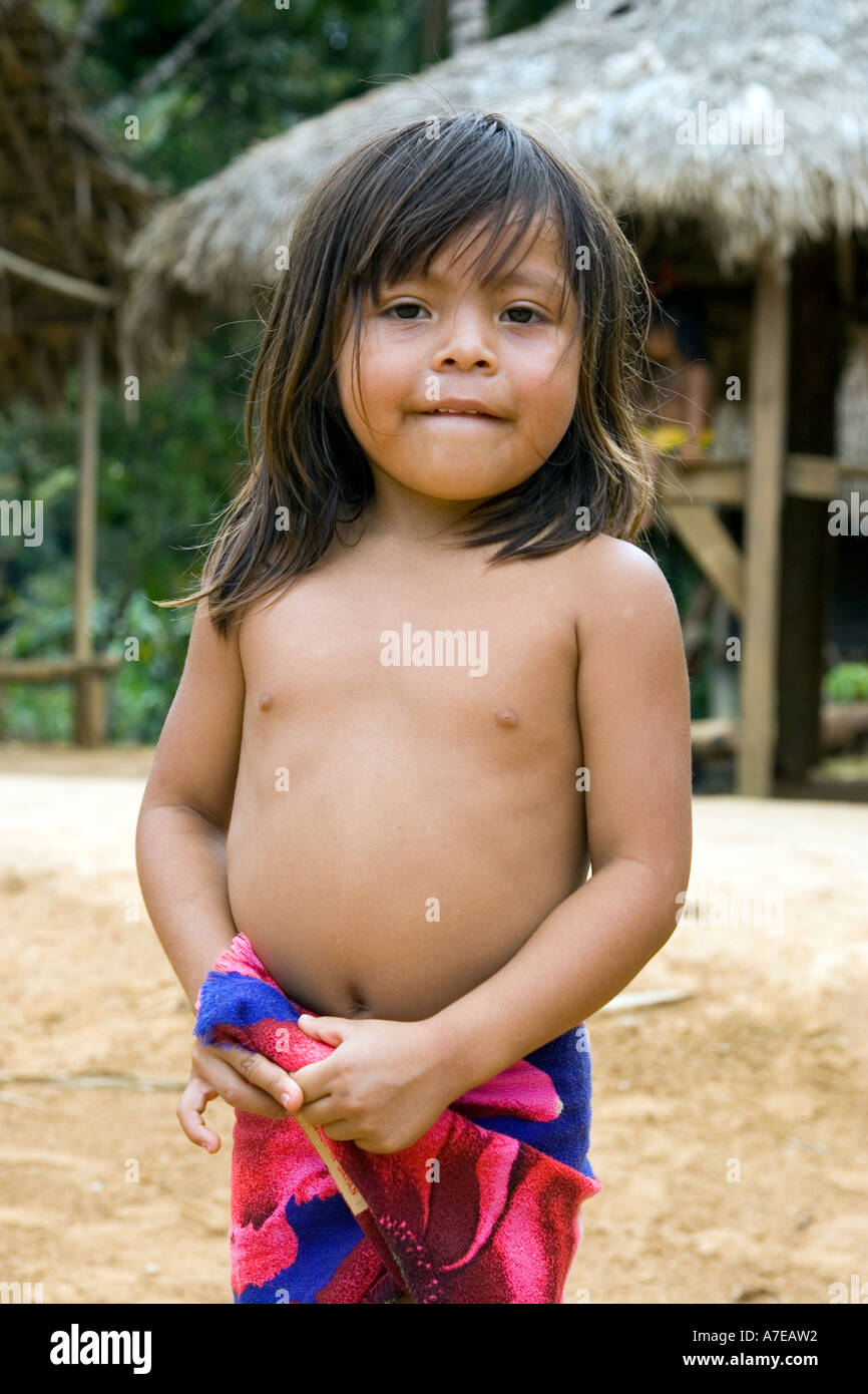 Embera Girl Fotografías E Imágenes De Alta Resolución Alamy