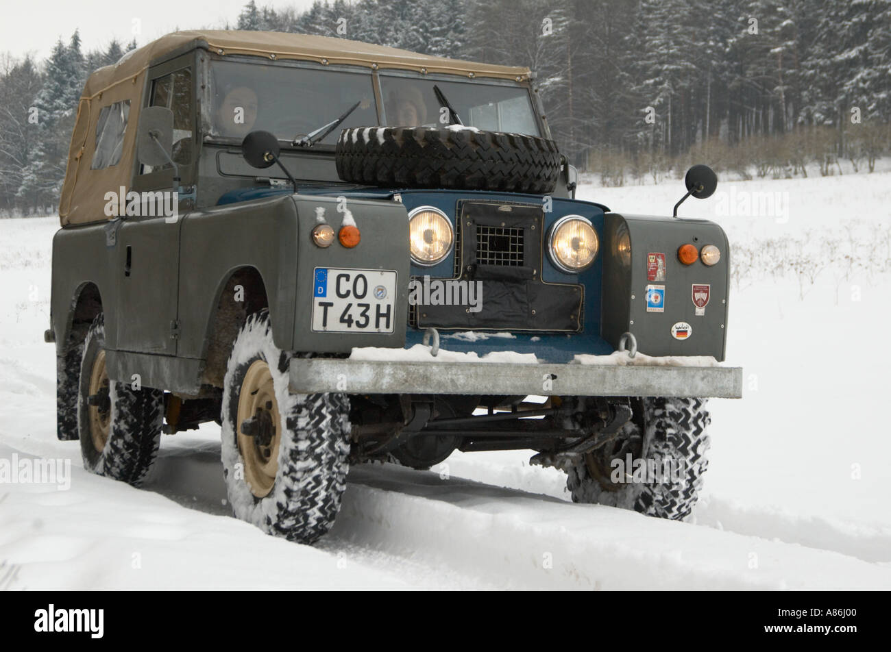 1965 Land Rover Swb Serie 2a Fotografías E Imágenes De Alta Resolución Alamy