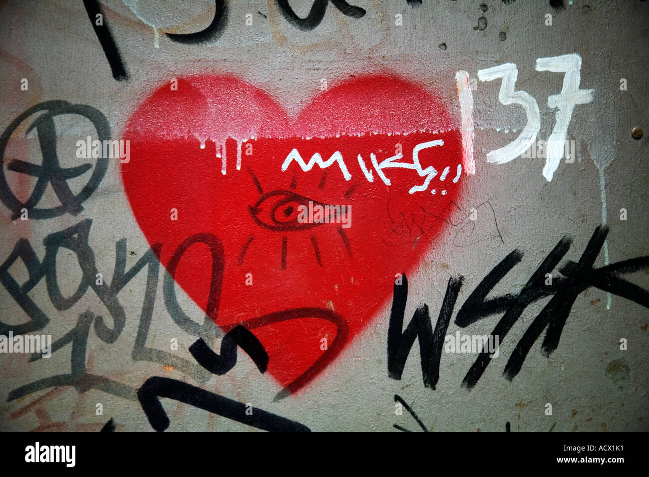 Graffiti De Corazones