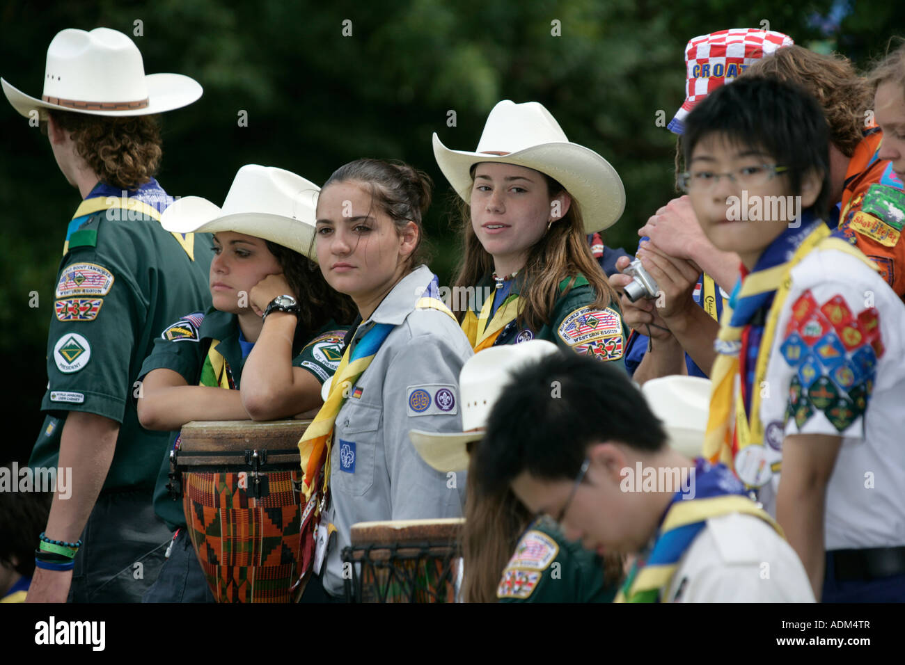 Jóvenes Exploradores Fotografías E Imágenes De Alta Resolución Alamy
