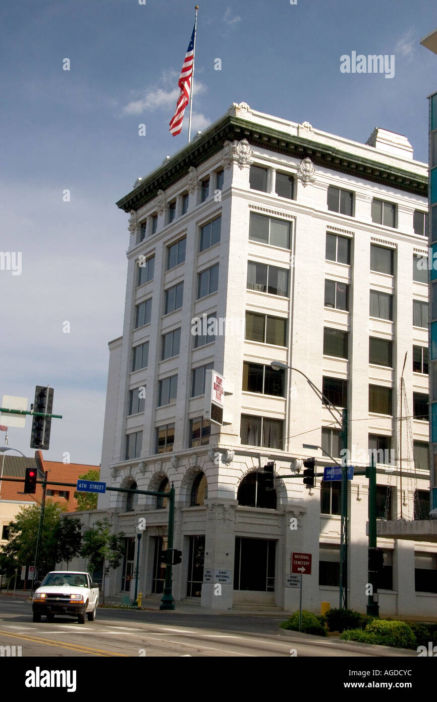 First national bank fotografías e imágenes de alta resolución - Alamy