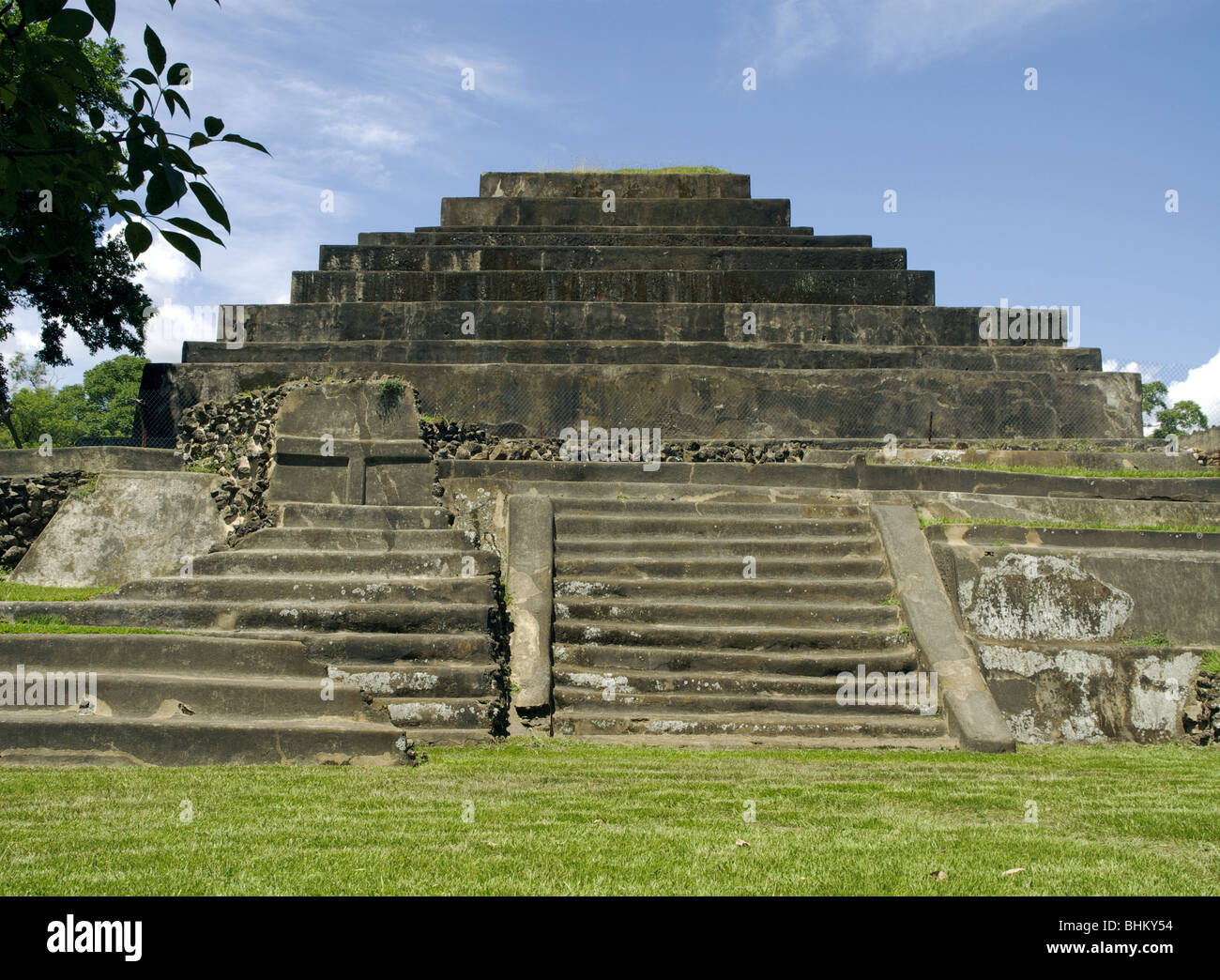 Ruinas Del Tazumal El Salvador