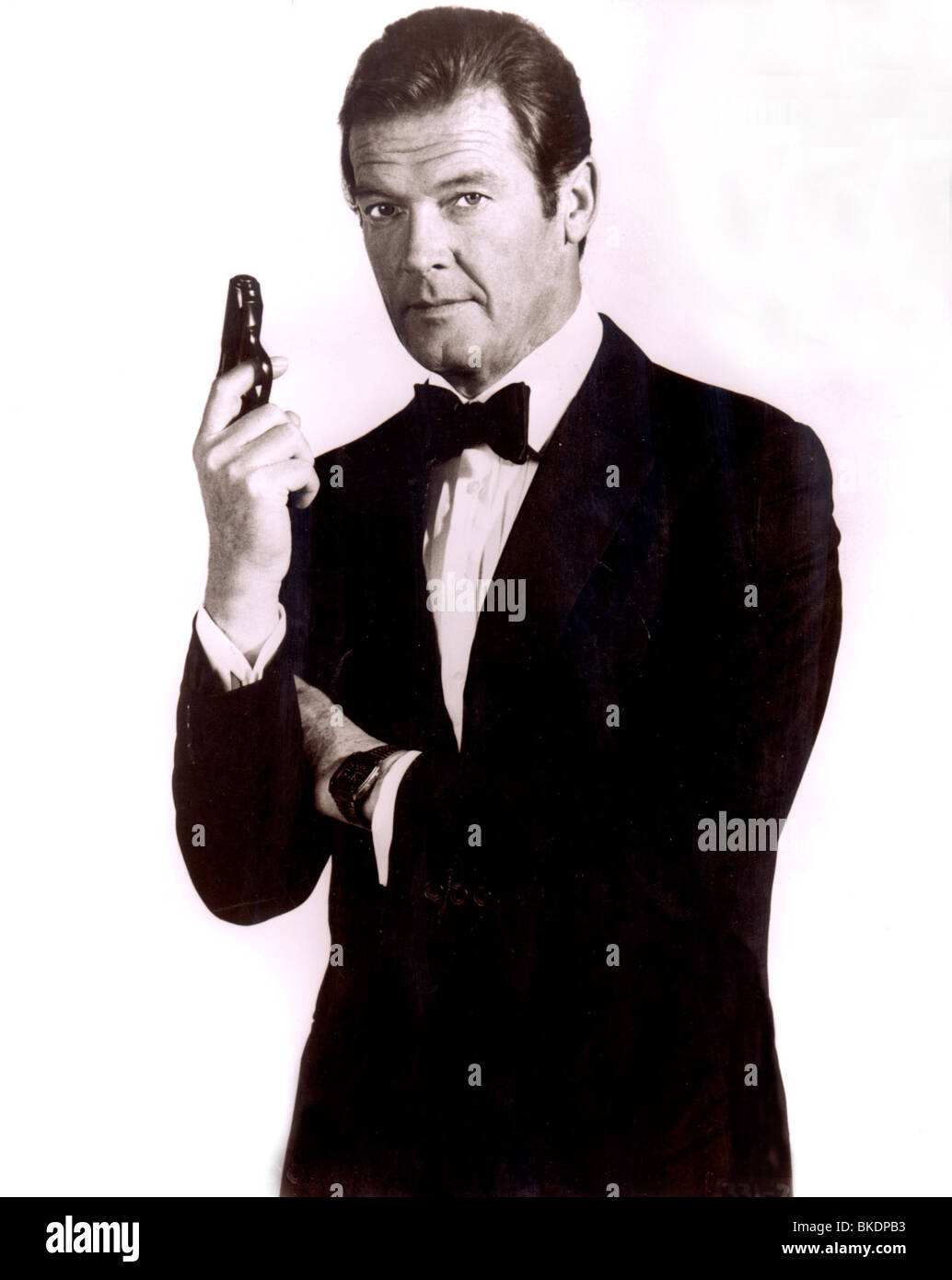 Roger Moore Fotografías E Imágenes De Alta Resolución Alamy