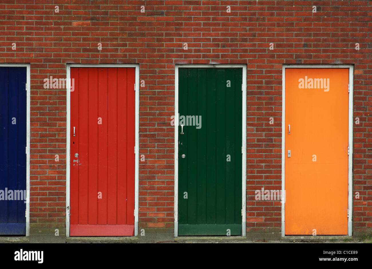 Colores De Puerta De Entrada Con Ladrillo