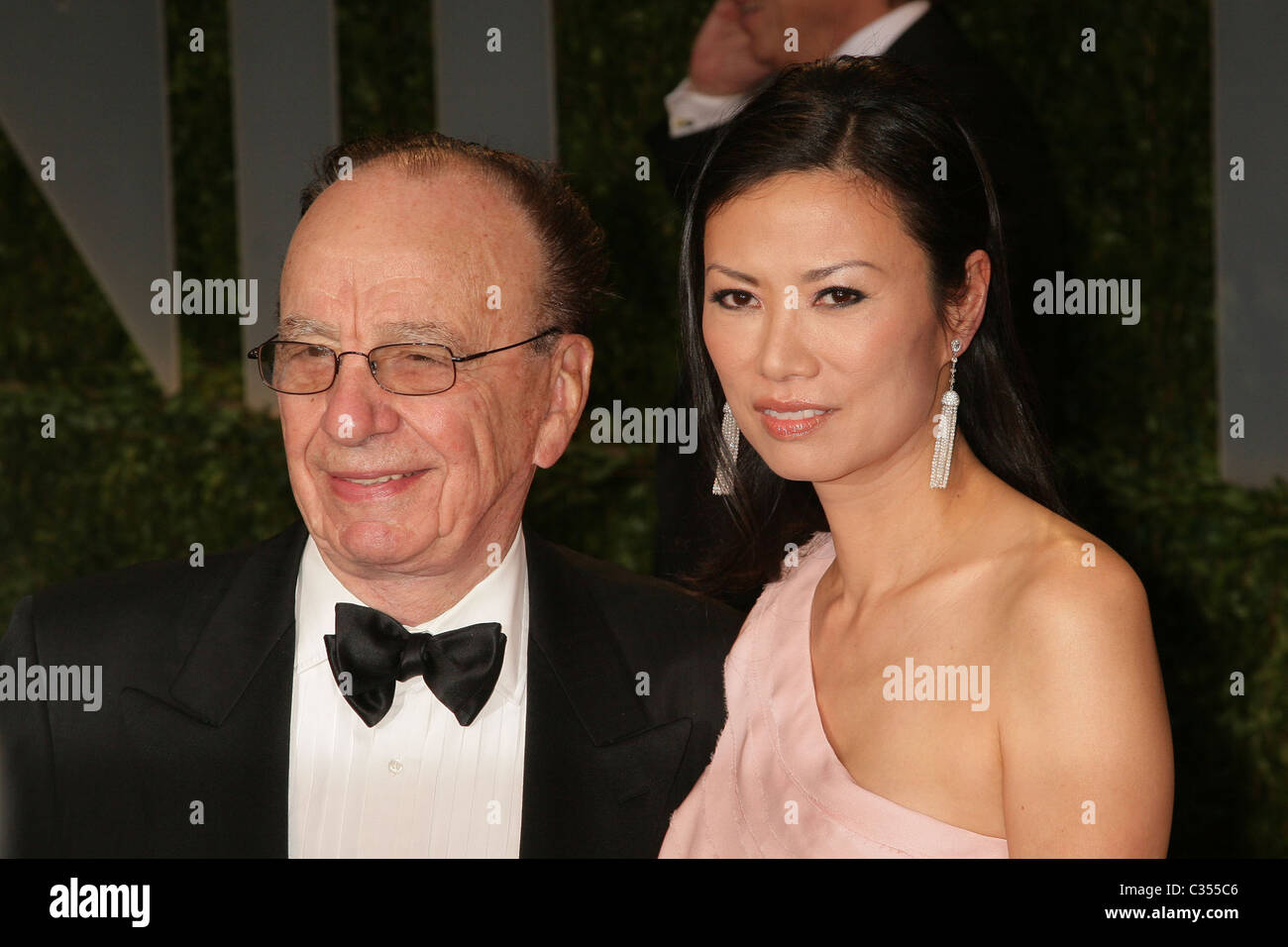 Rupert Murdoch Y Su Esposa Wendi Deng La 81ª Edición De Los Premios De