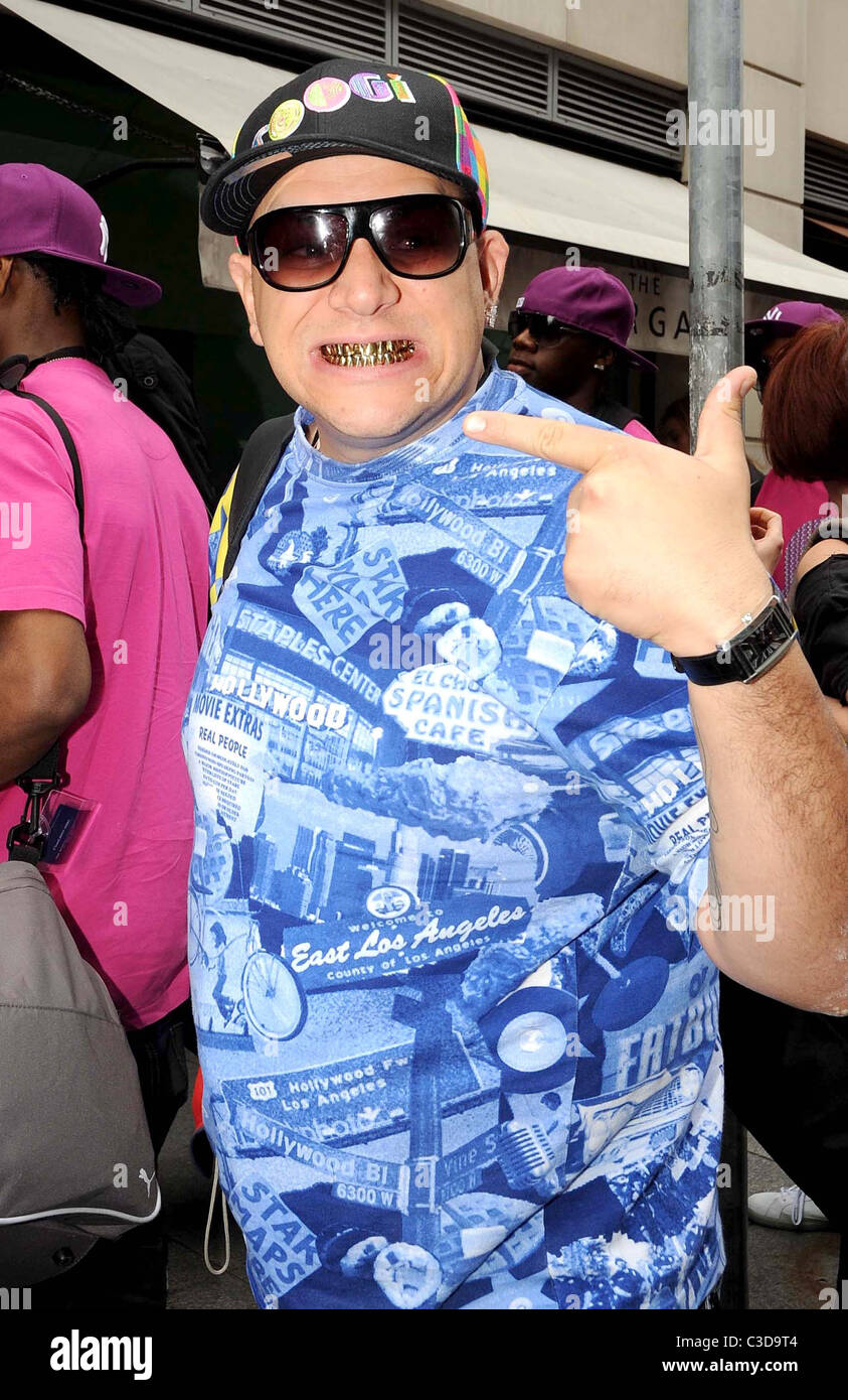 DJ Finalistas de talento "Britain's Got Talent Live' llegan a su hotel ...