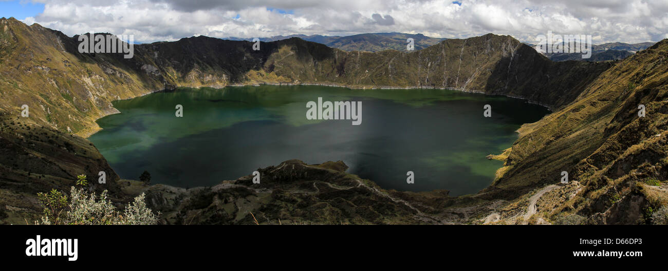 Lago quilotoa fotografías e imágenes de alta resolución - Alamy