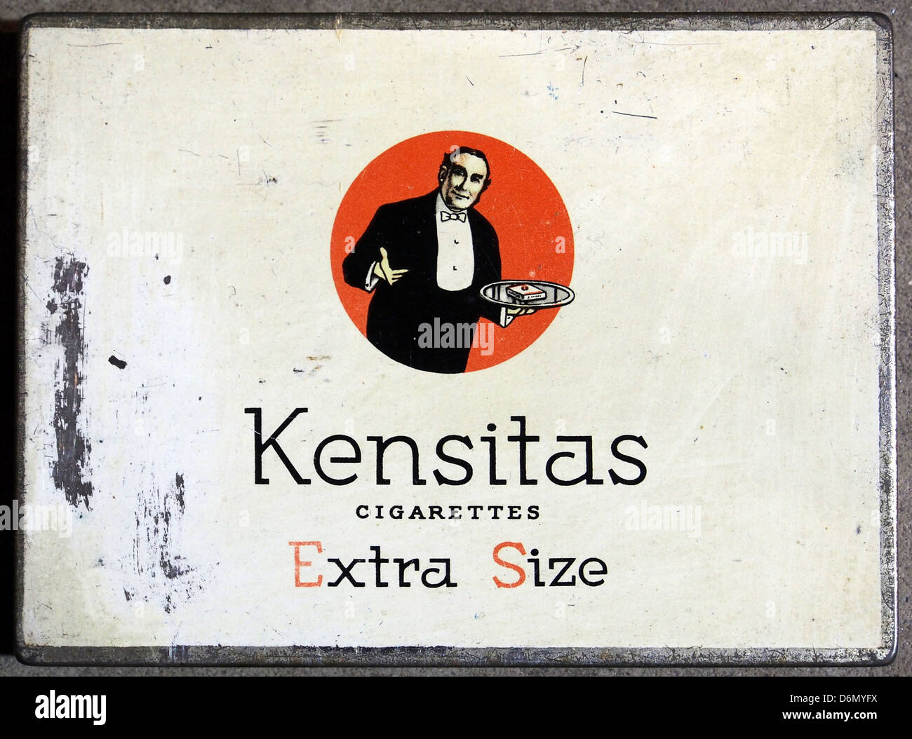 Cigarrillos extra fotografías e imágenes de alta resolución - Alamy