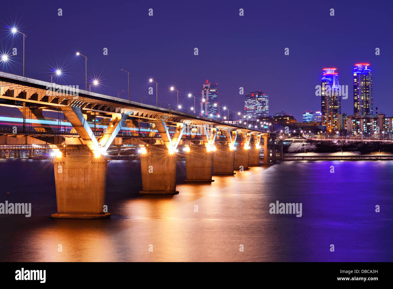 Río han fotografías e imágenes de alta resolución - Alamy
