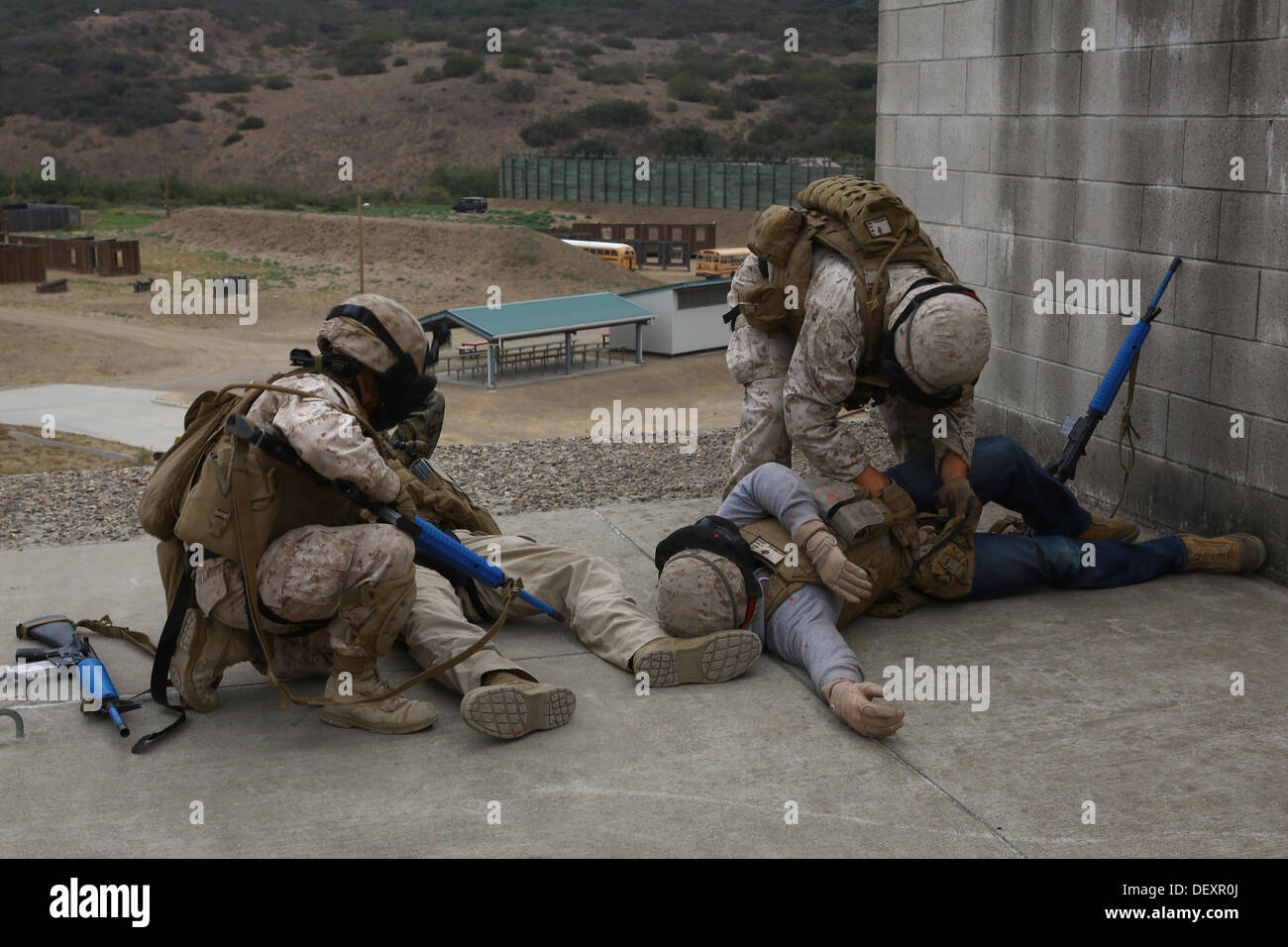 2013 Los Marines Proporcionaron Seguridad Las 24 Horas Para Un
