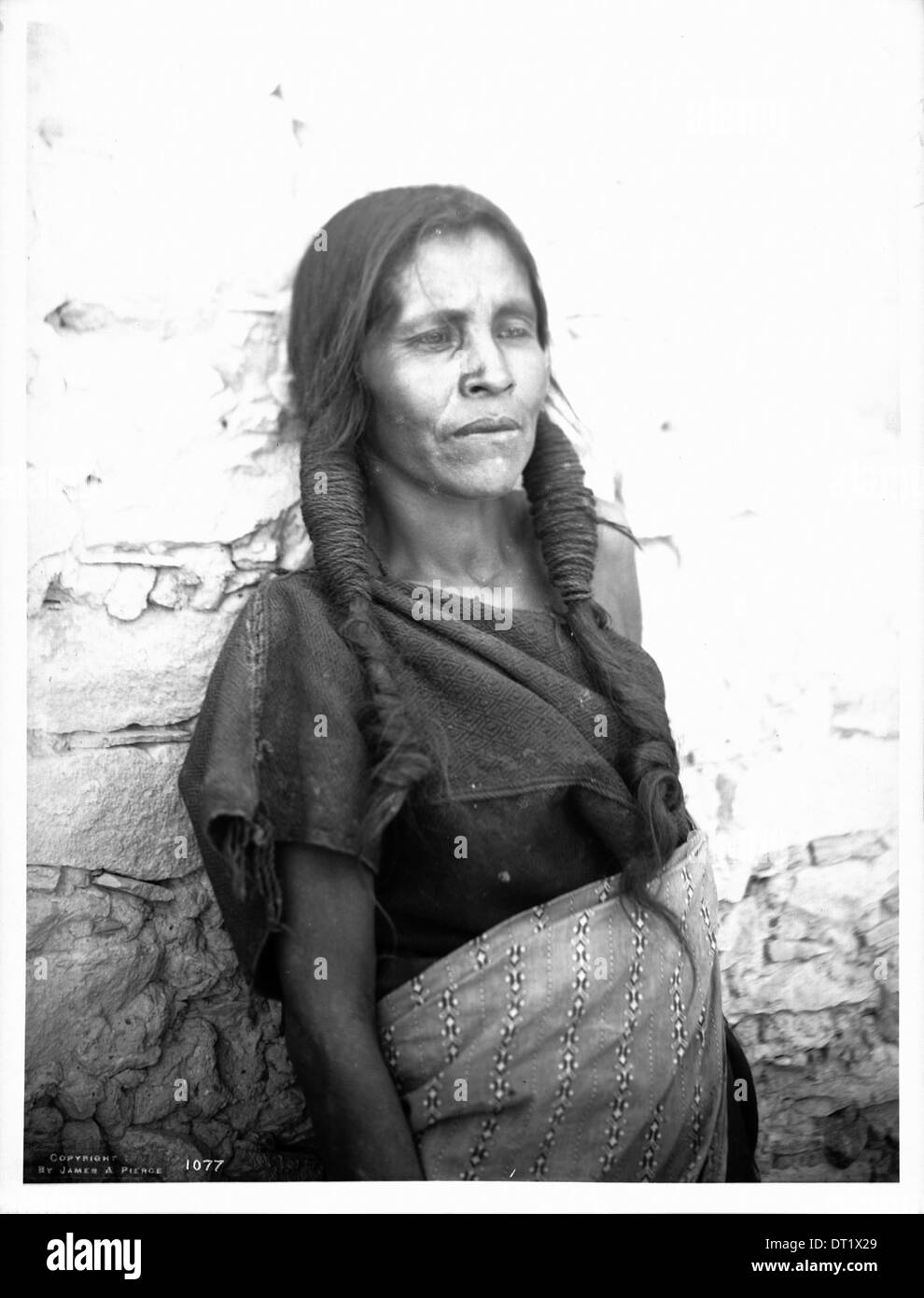 Mujer india hopi fotografías e imágenes de alta resolución - Alamy