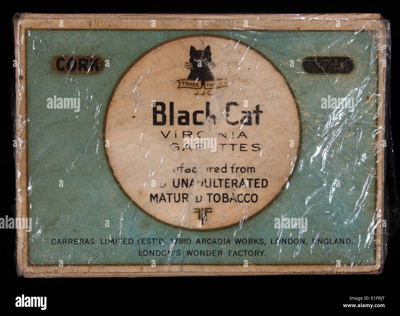 Cigarrillos extra fotografías e imágenes de alta resolución - Alamy