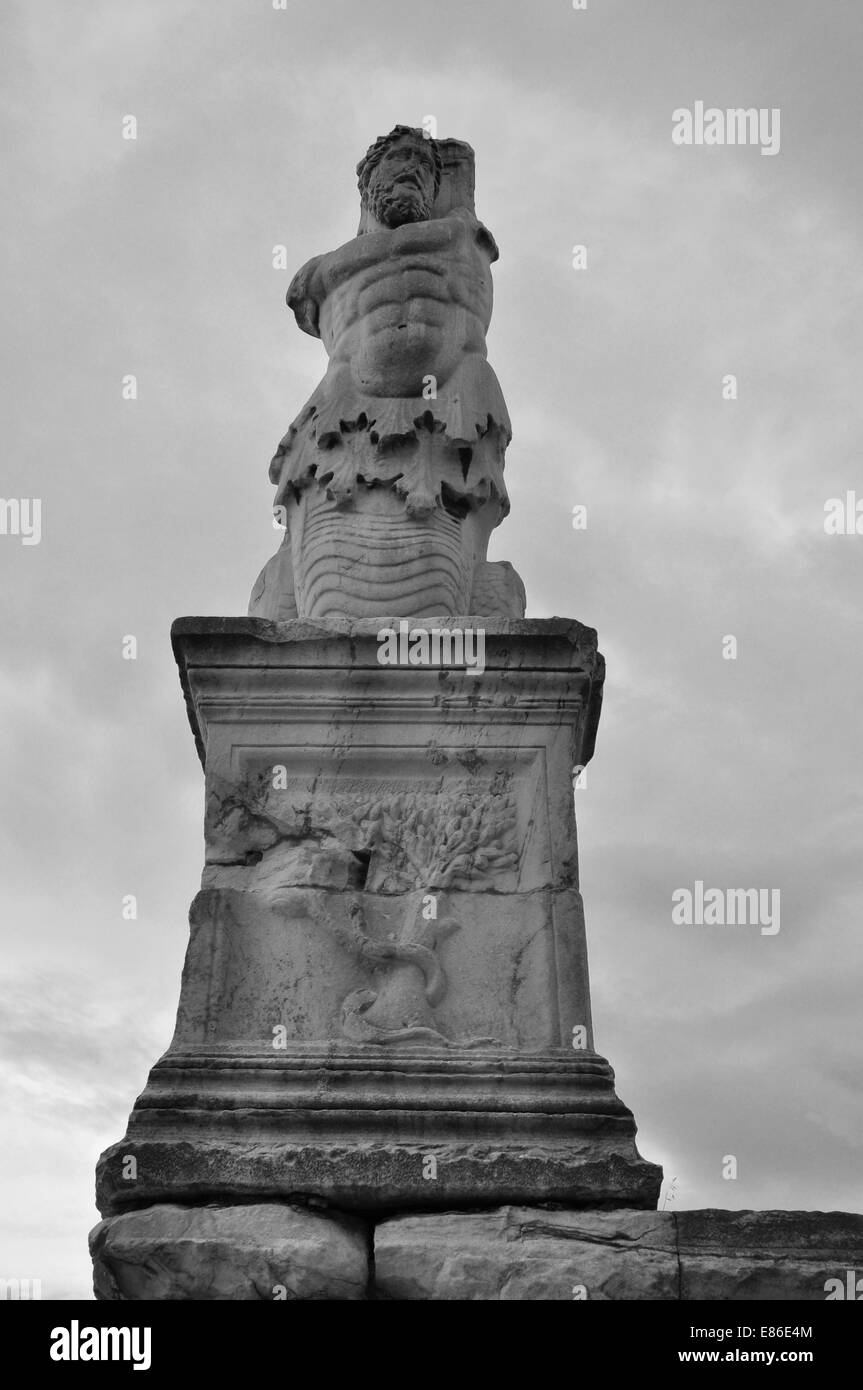 Mitología Del Rey Tritón