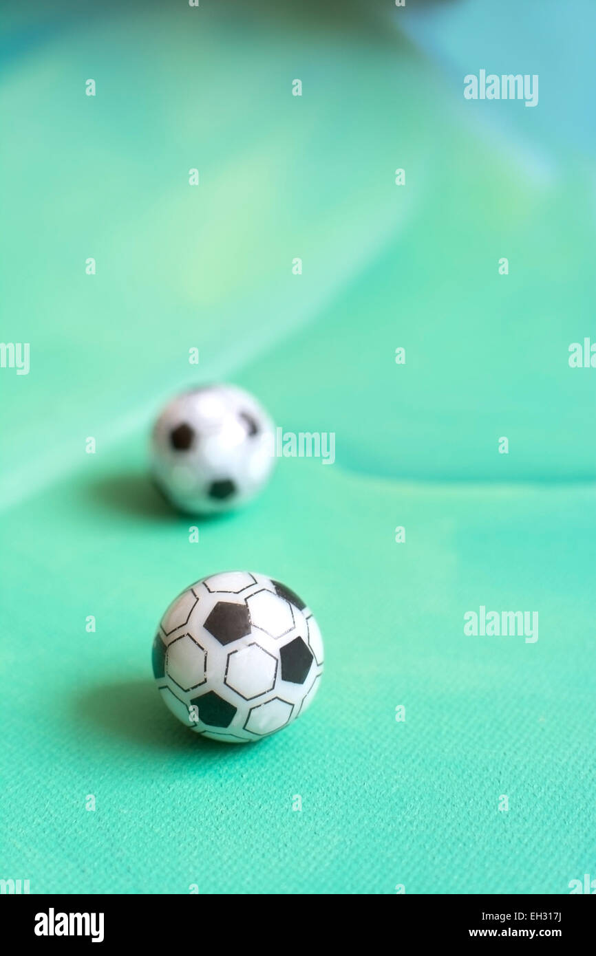 Fondo de balones de fútbol fotografías e imágenes de alta resolución ...