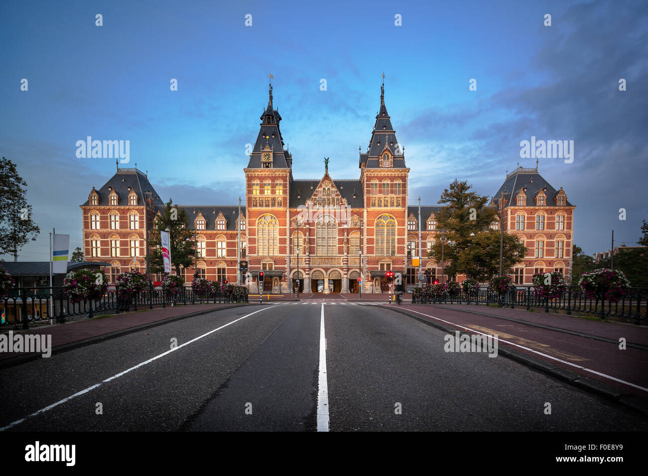 El Rijksmuseum Es Una Holanda Museo Nacional Dedicado A Las Artes Y La