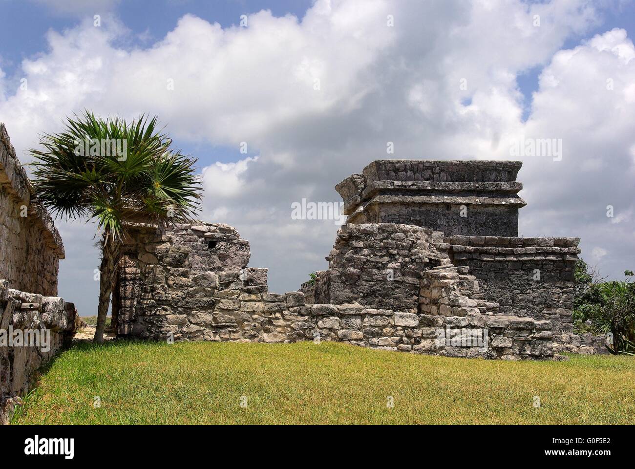 Altar azteca fotografías e imágenes de alta resolución - Alamy