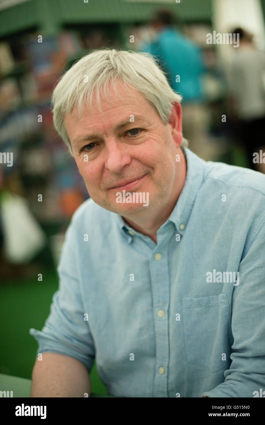 Sophia Manos's Instagram, Twitter & Facebook on IDCrawl