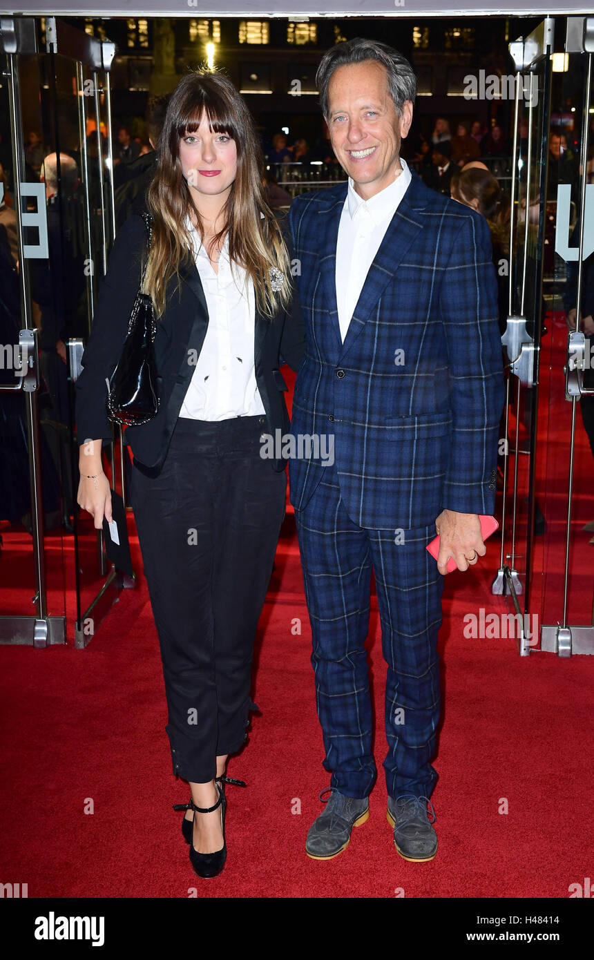 Richard E Grant And His Daughter Olivia Fotografías E Imágenes De Alta Resolución Alamy