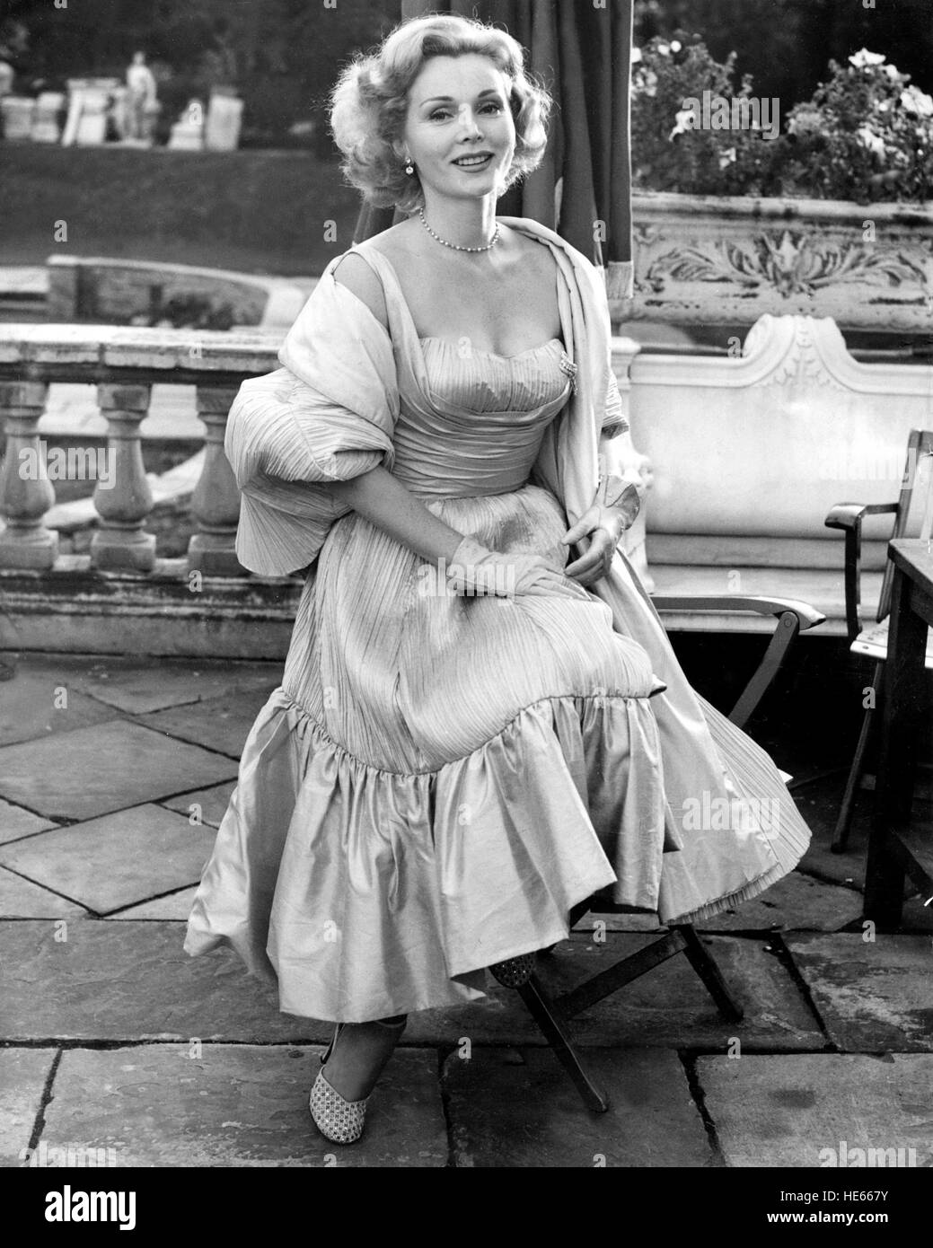 Zsa Zsa Gabor Gabor Sari Nacido El 6 De Febrero De 1917 18 De