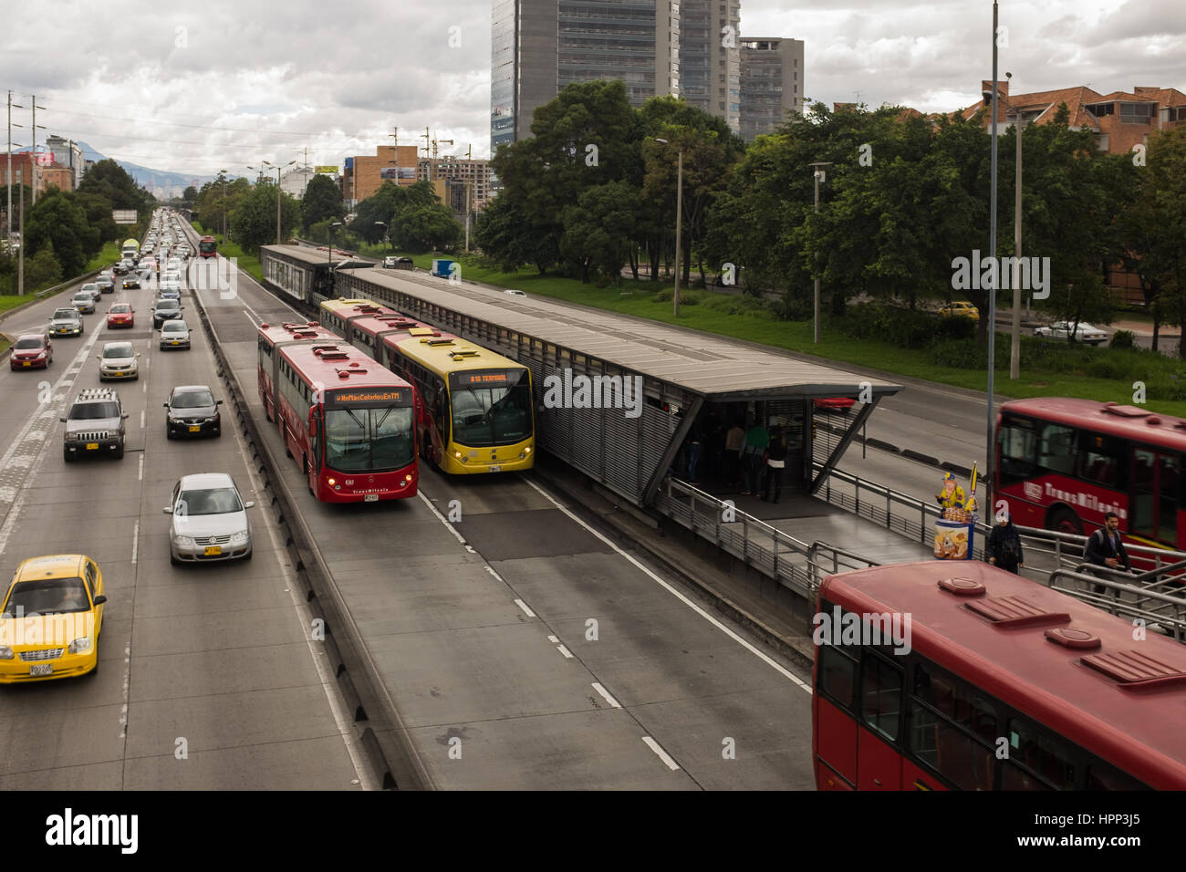 Bogotá Colombia El 25 De Enero El Transmilenio Sistema De Brt Que