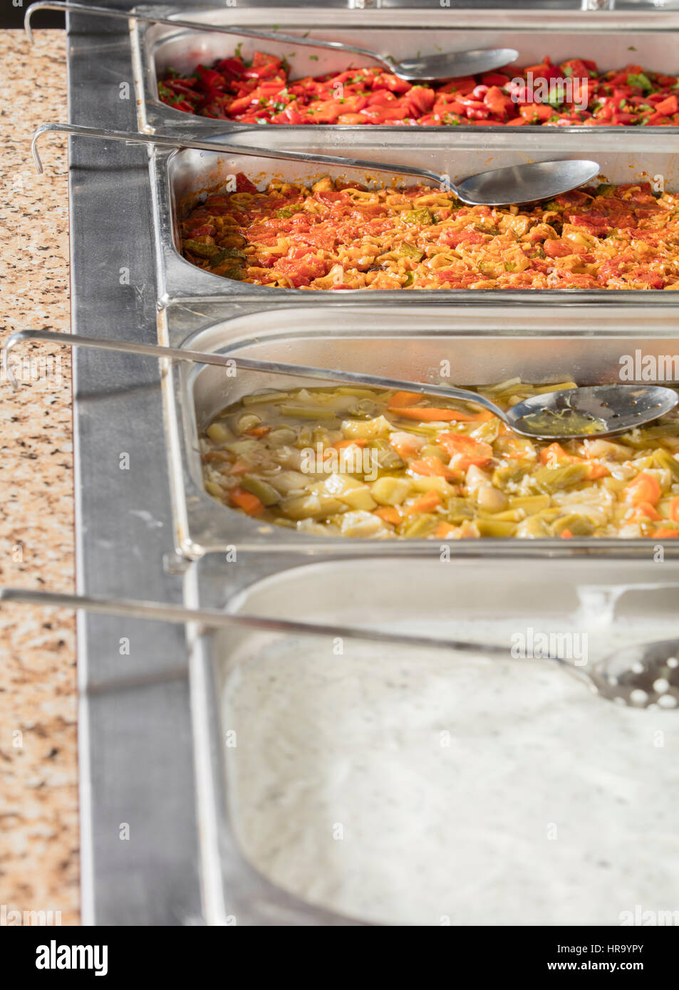 School catering fotografías e imágenes de alta resolución - Alamy