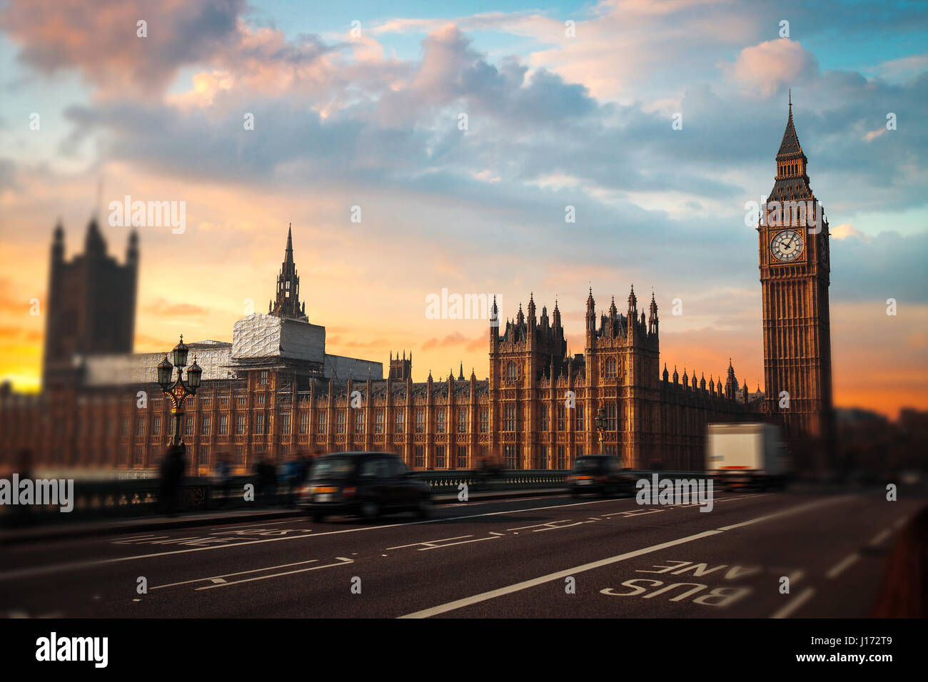 Torre gaviota y big ben fotografías e imágenes de alta resolución - Alamy