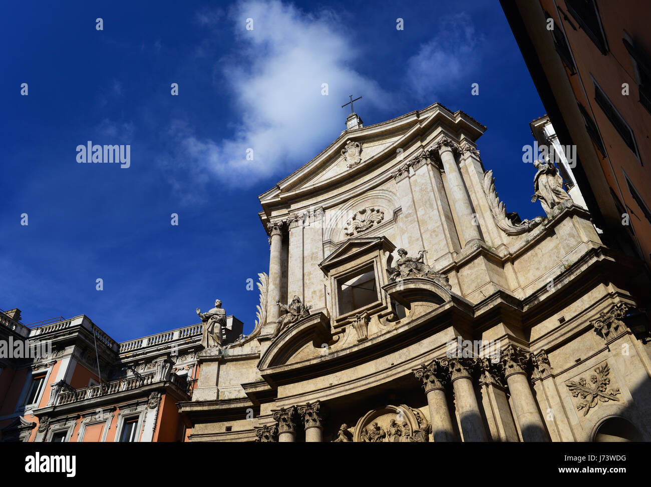 Fachada barroca italiana fotografías e imágenes de alta resolución - Alamy