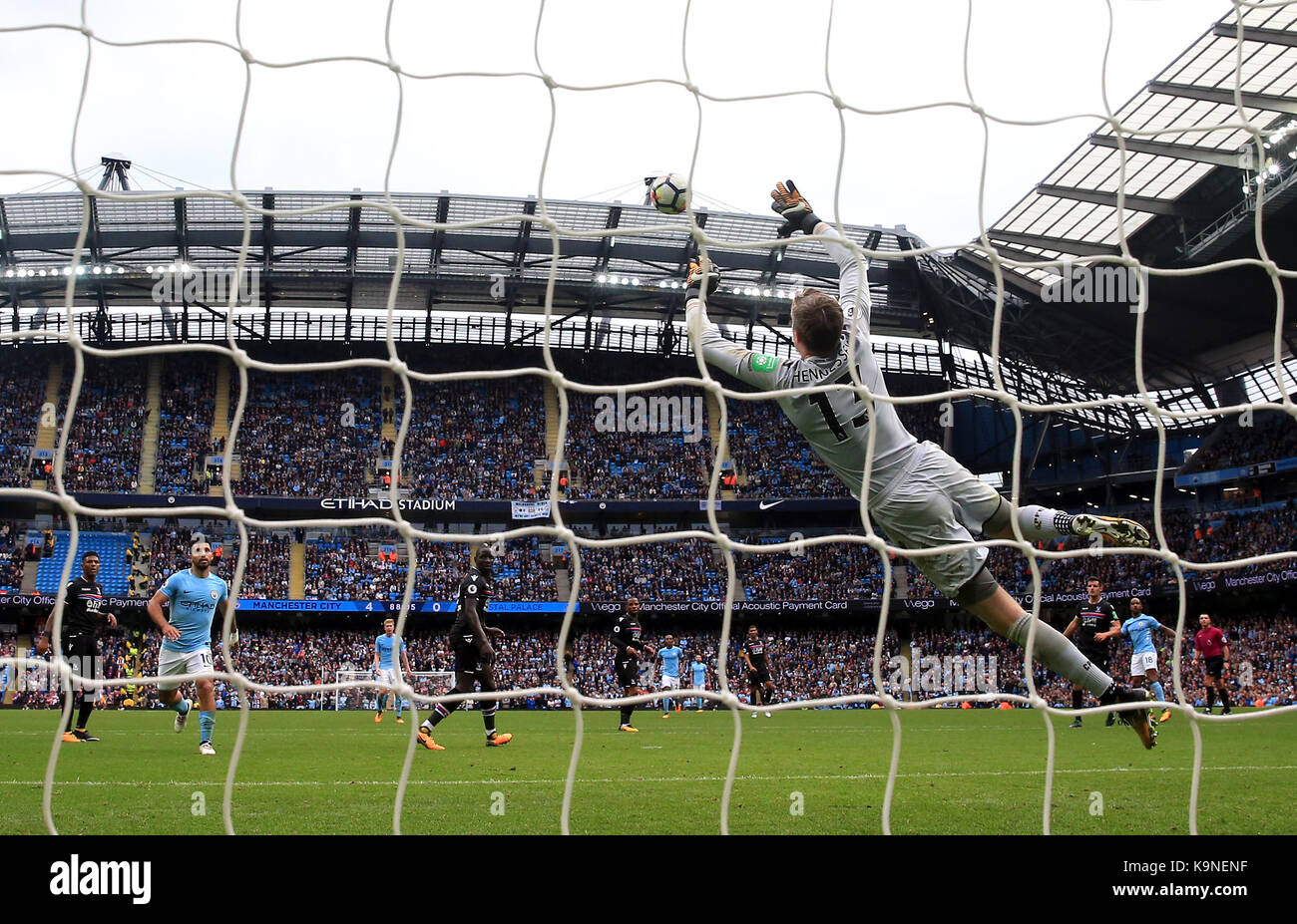 Manchester Citys Fabian Delph Puntuaciones Su Lado Del Quinto Objetivo