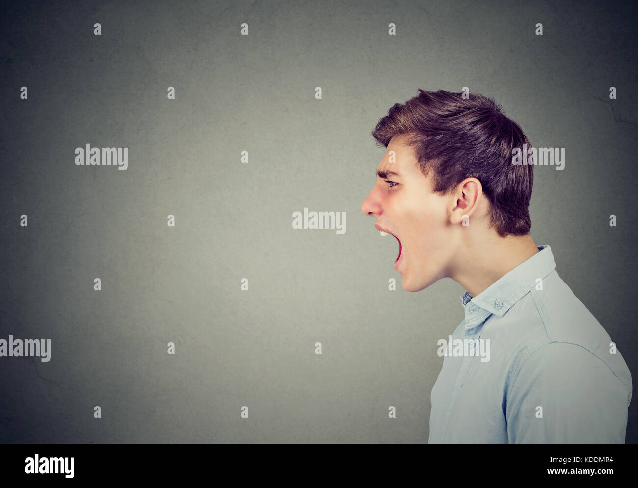 Hombre Enojado Fotografías E Imágenes De Alta Resolución Alamy