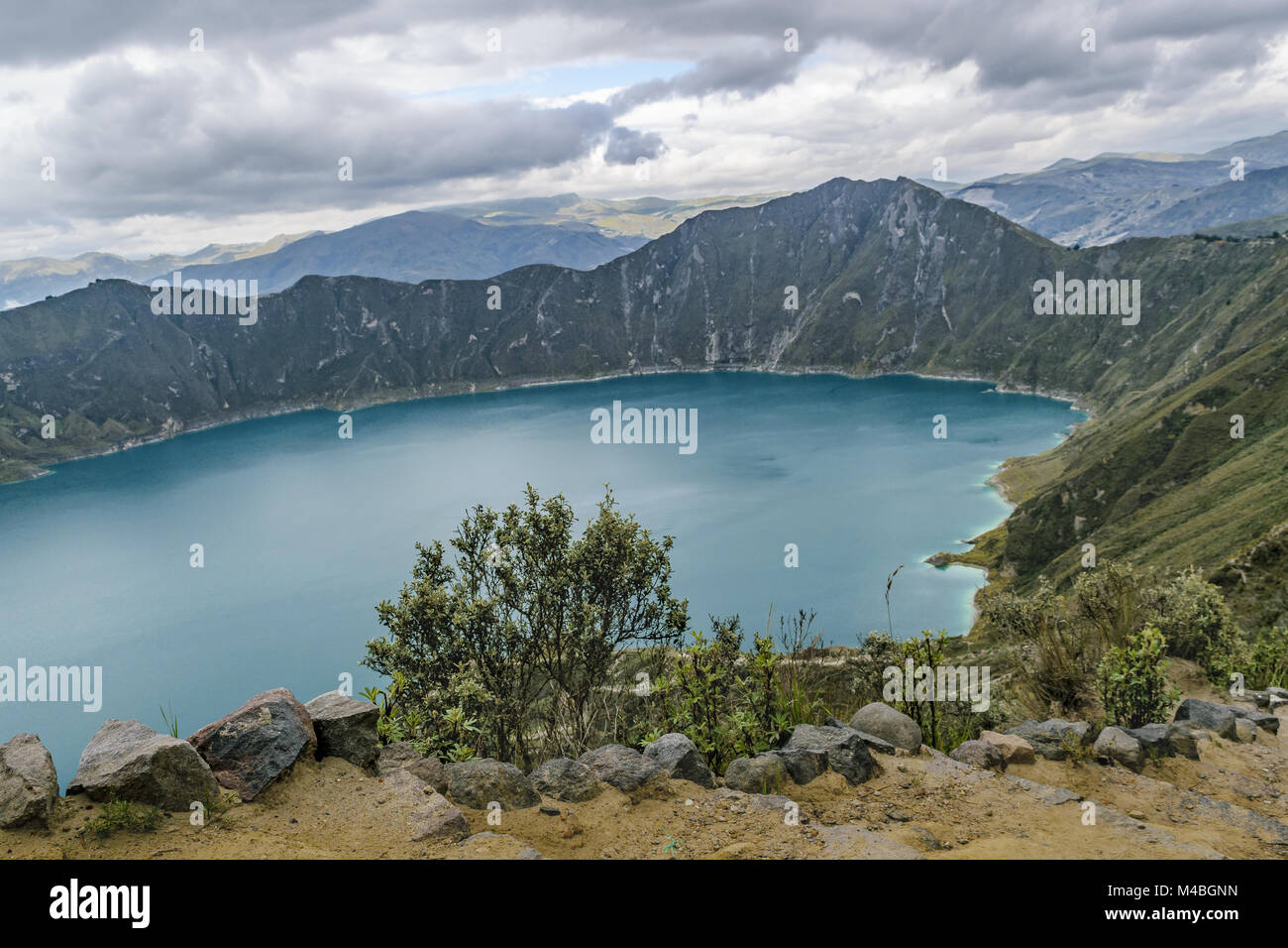 Lago quilotoa fotografías e imágenes de alta resolución - Alamy