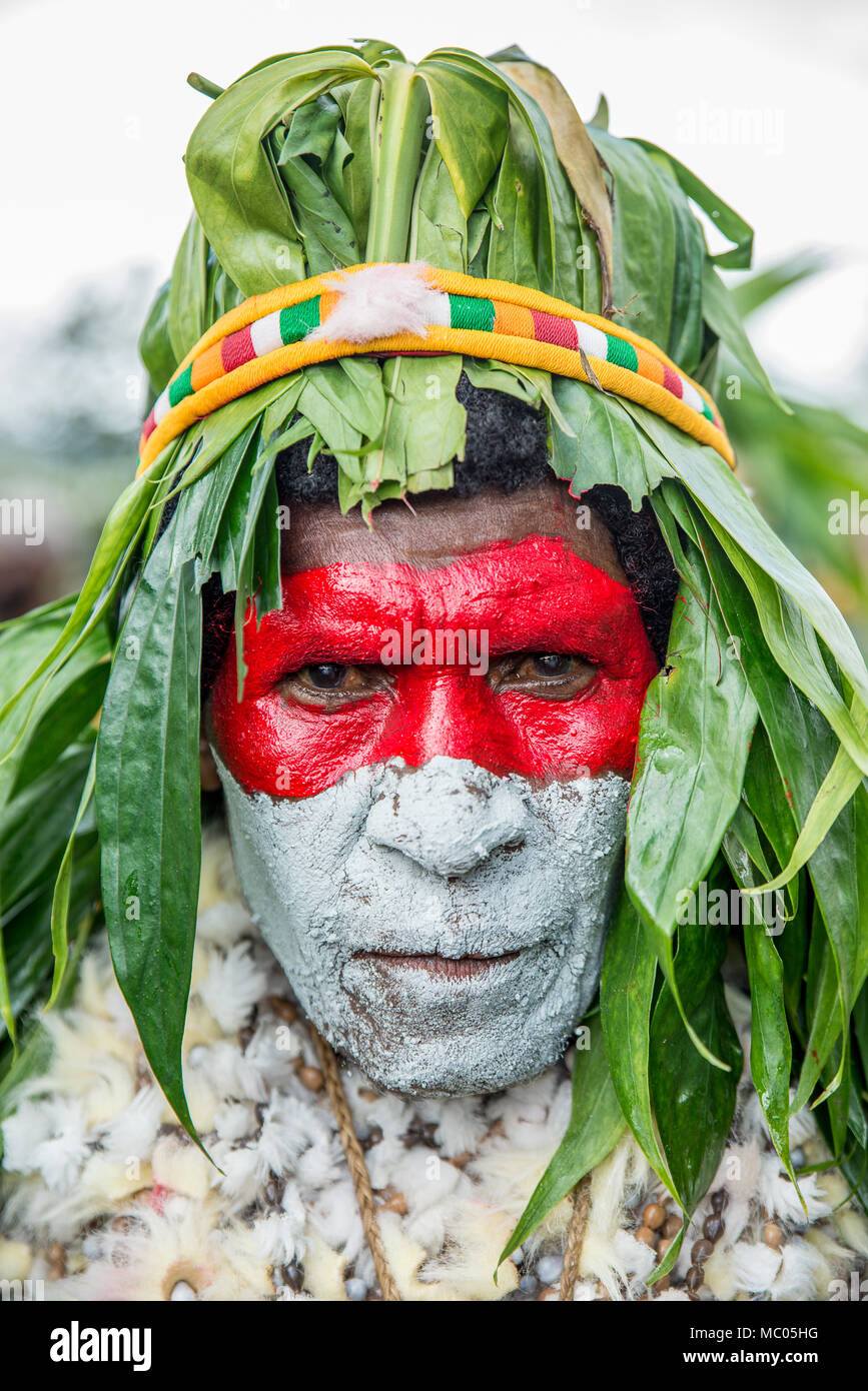 Cara Mount's Instagram, Twitter & Facebook on IDCrawl