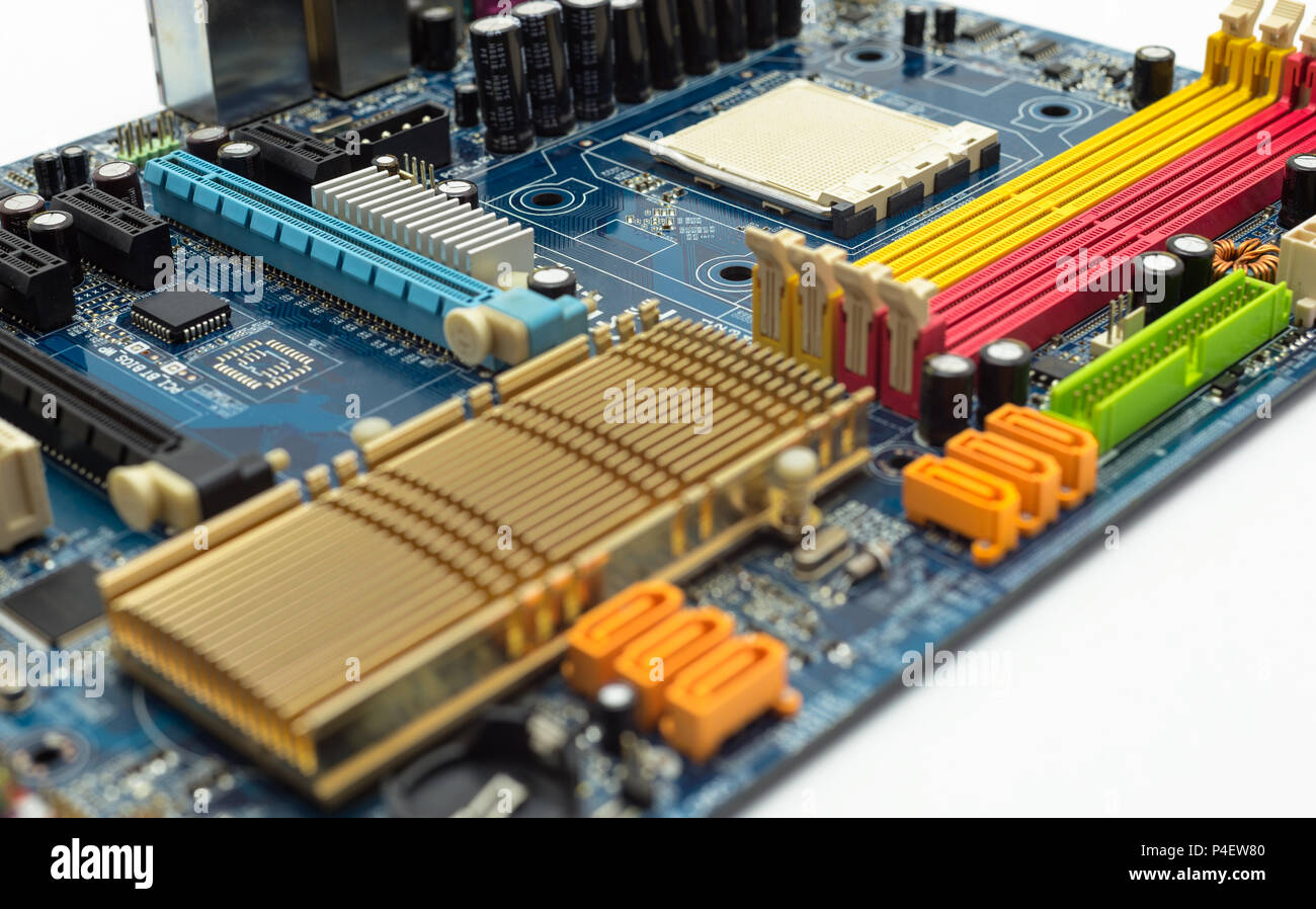 Motherboard Con Visible La Ranura Del Conector Pci Express Disipador