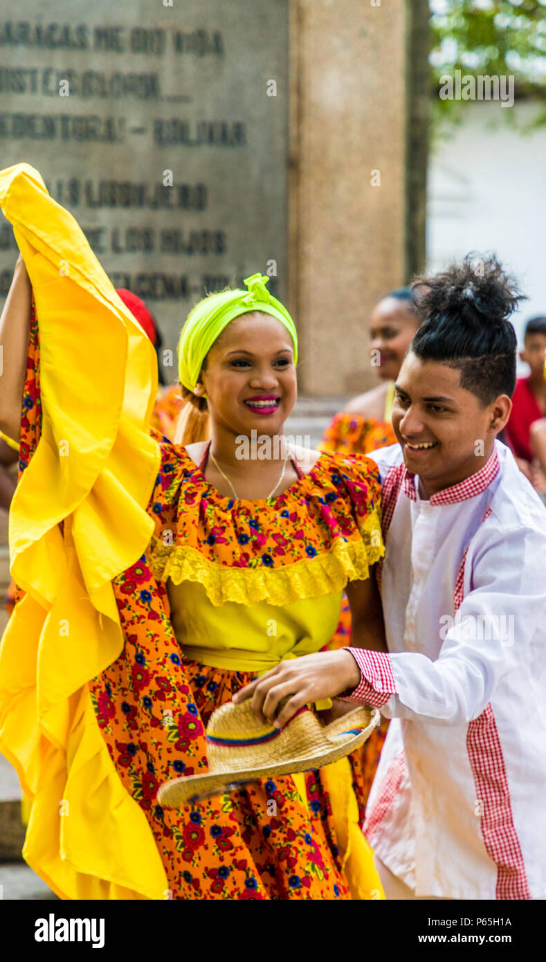 Conoce Aquí Los Trajes Típicos De Colombia Más, 42% OFF