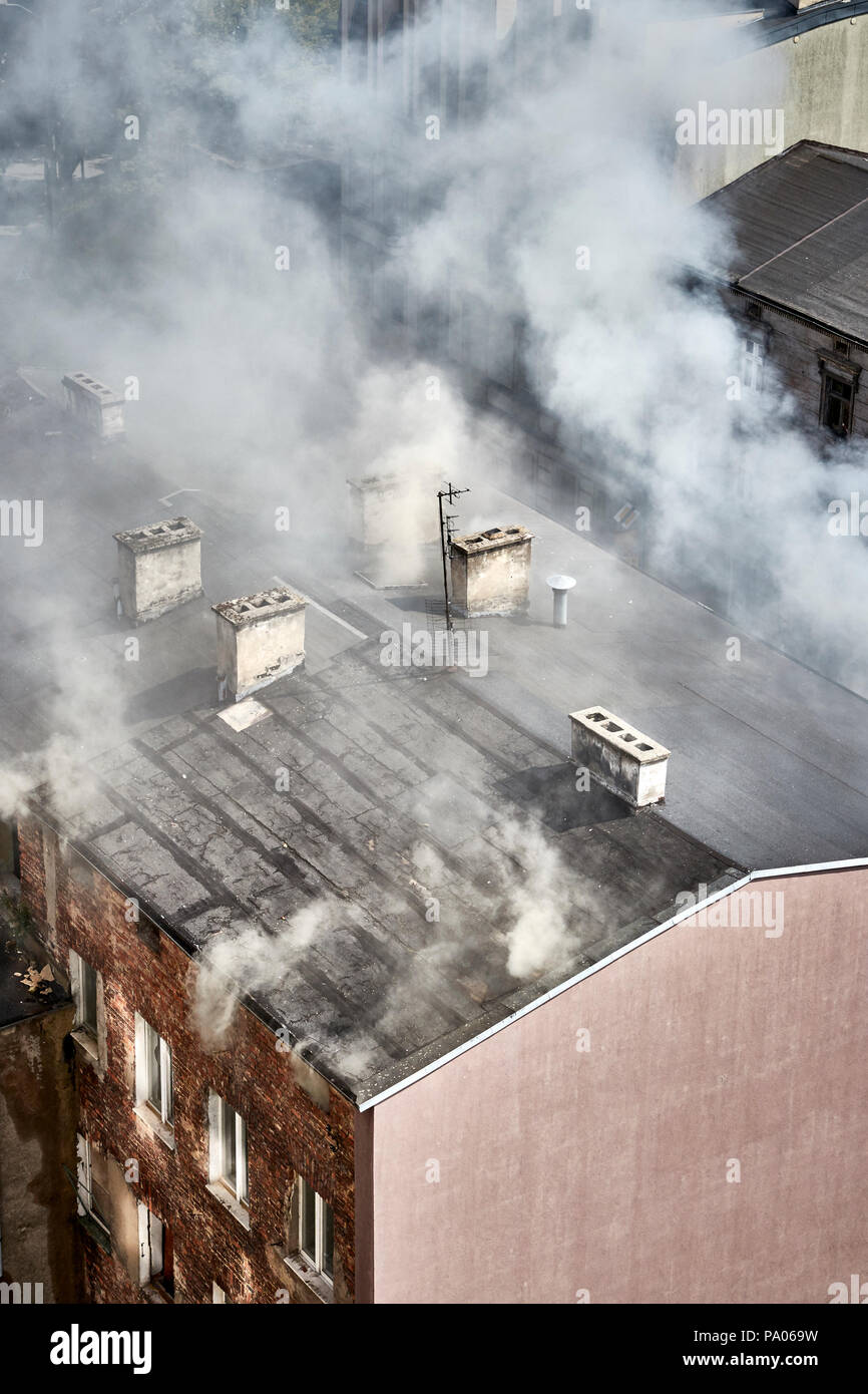 Edificio de desastre de incendio fotografías e imágenes de alta ...