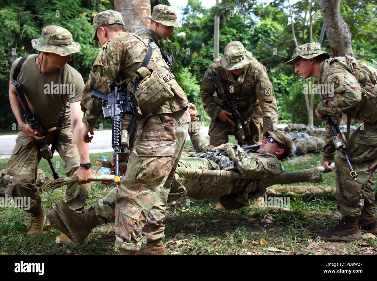 Ejercicios De Contrainsurgencia Fotografías E Imágenes De Alta