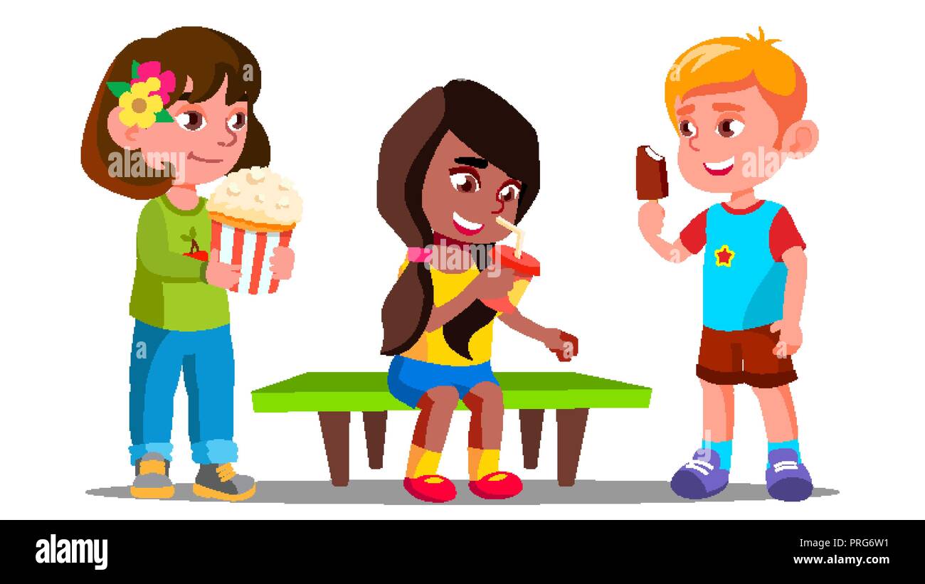 Grupo de niños y niñas Comiendo Juntos Vector. Ilustración aislada ... Grupo de niños y niñas Comiendo Juntos Vector. Ilustración aislada ...