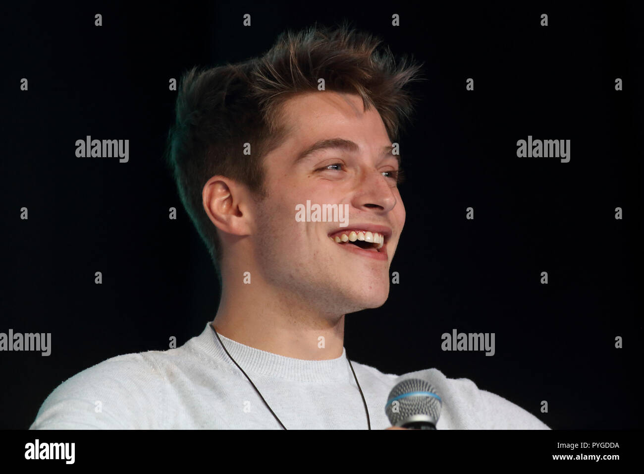 Richard Madden & Brandon Flynn | Relationship & Personal Updates ...