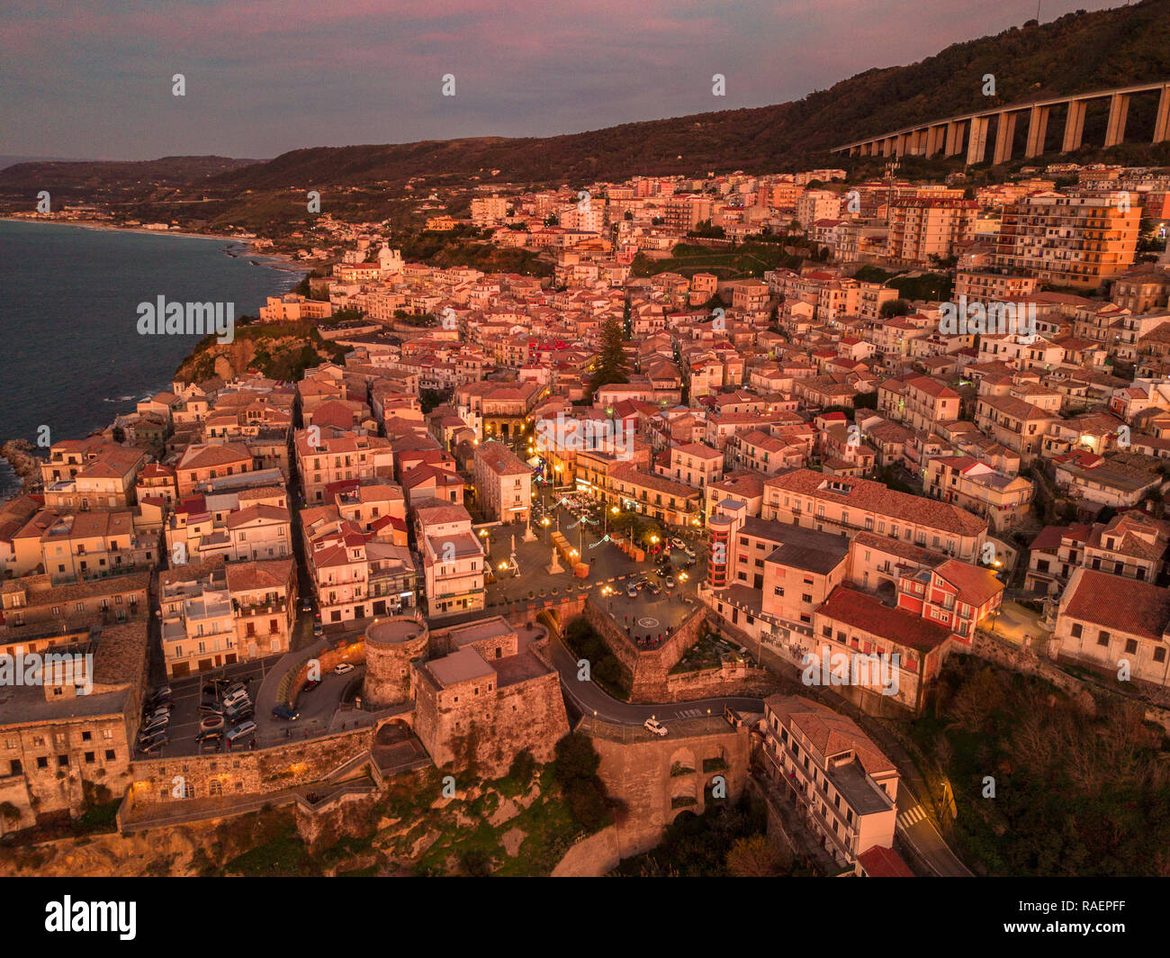 Casas tipicas frente al mar fotografías e imágenes de alta resolución ...