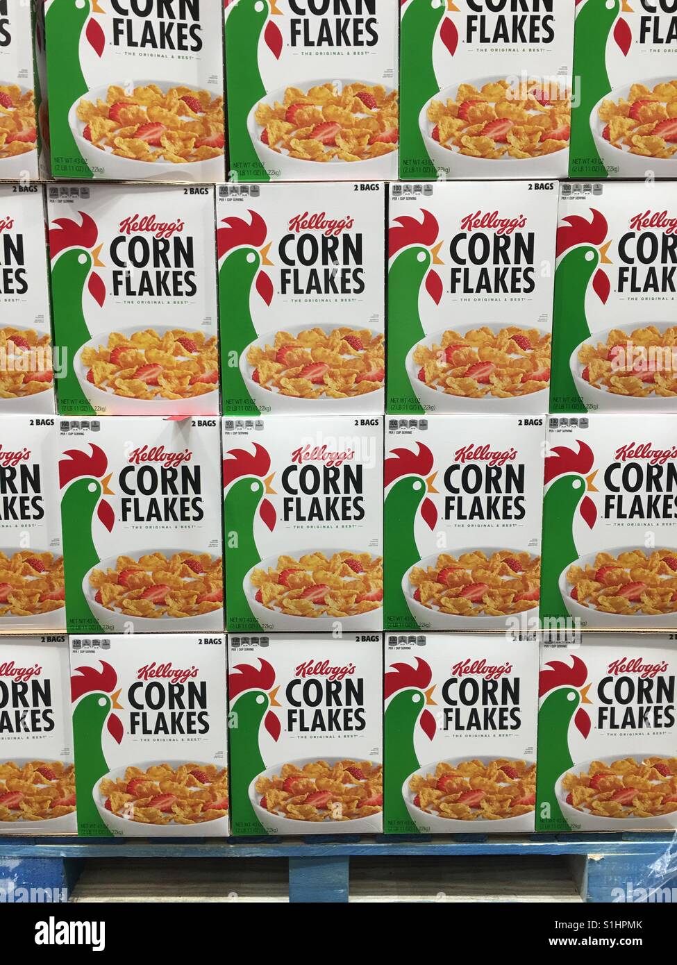 Las Hojuelas De Maíz De Kellogg En Paquetes De Palets Azul Fotografía