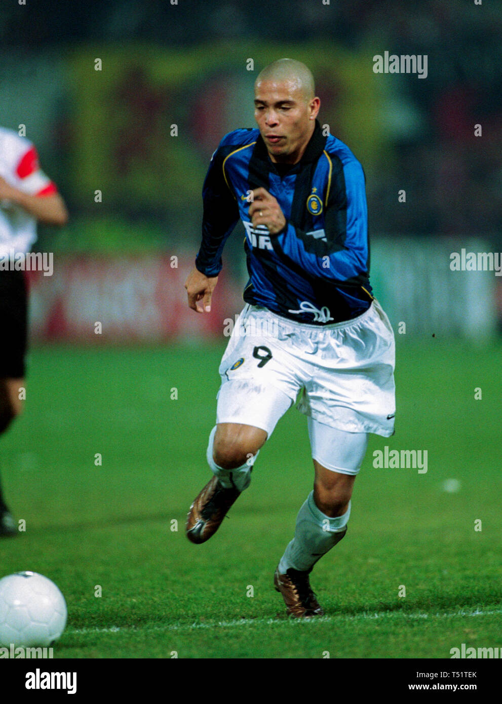 Ronaldo nazario inter fotografías e imágenes de alta resolución - Alamy