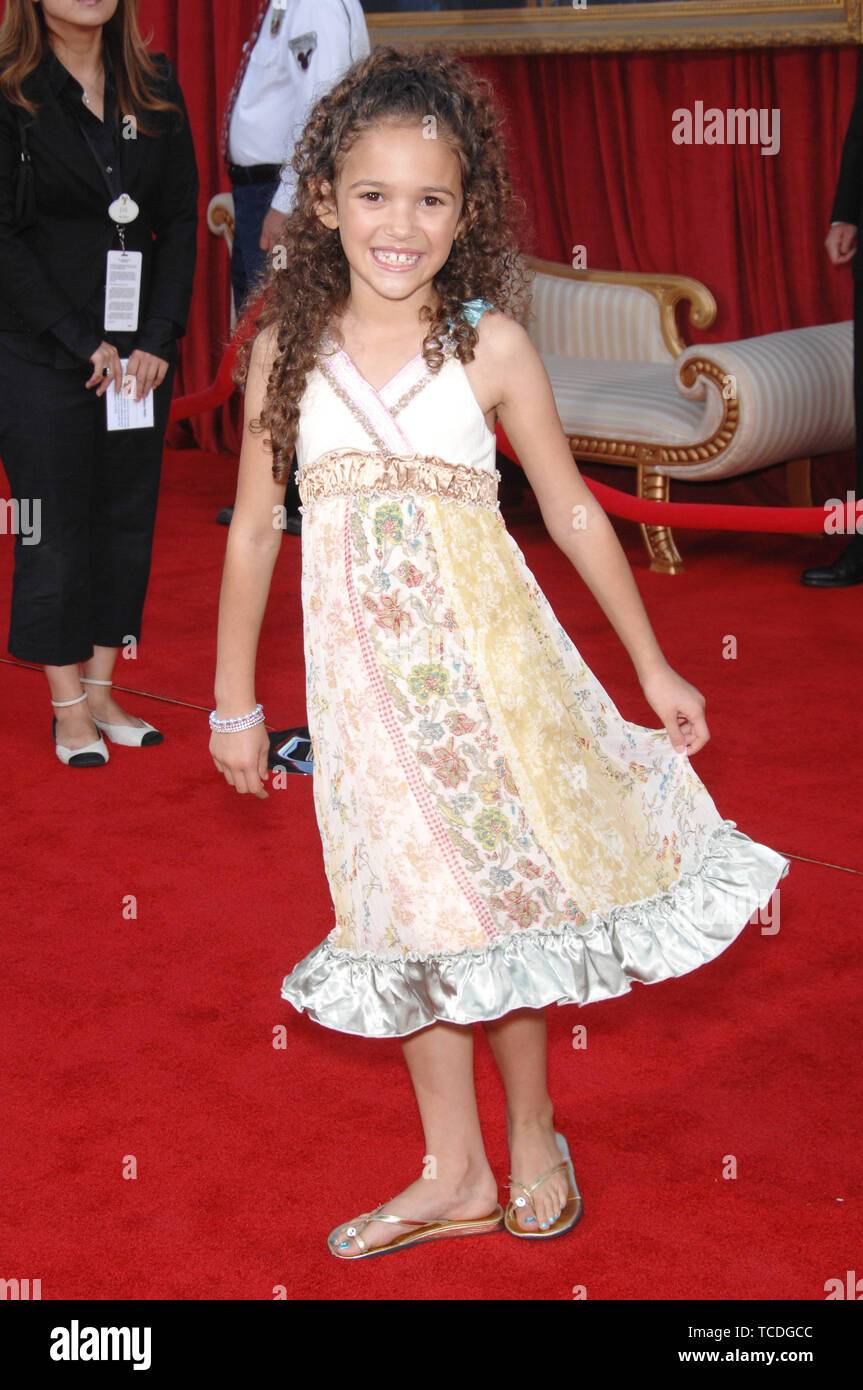 Madison Pettis Y Sus Padres