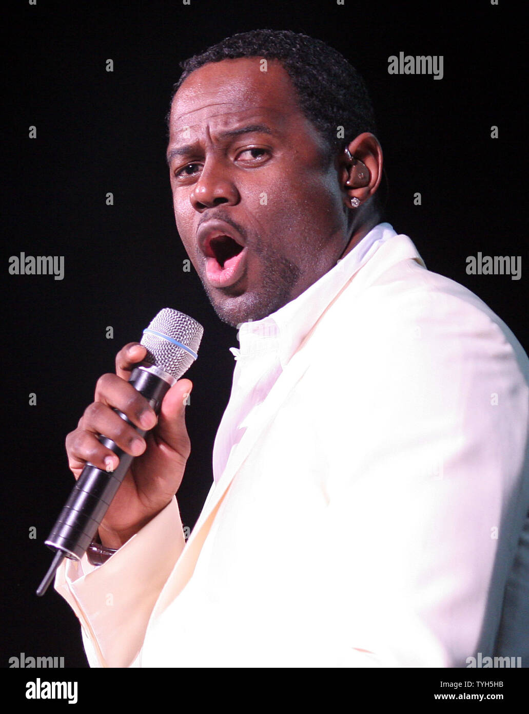 Robin Rey's Instagram, Twitter & Facebook on IDCrawl