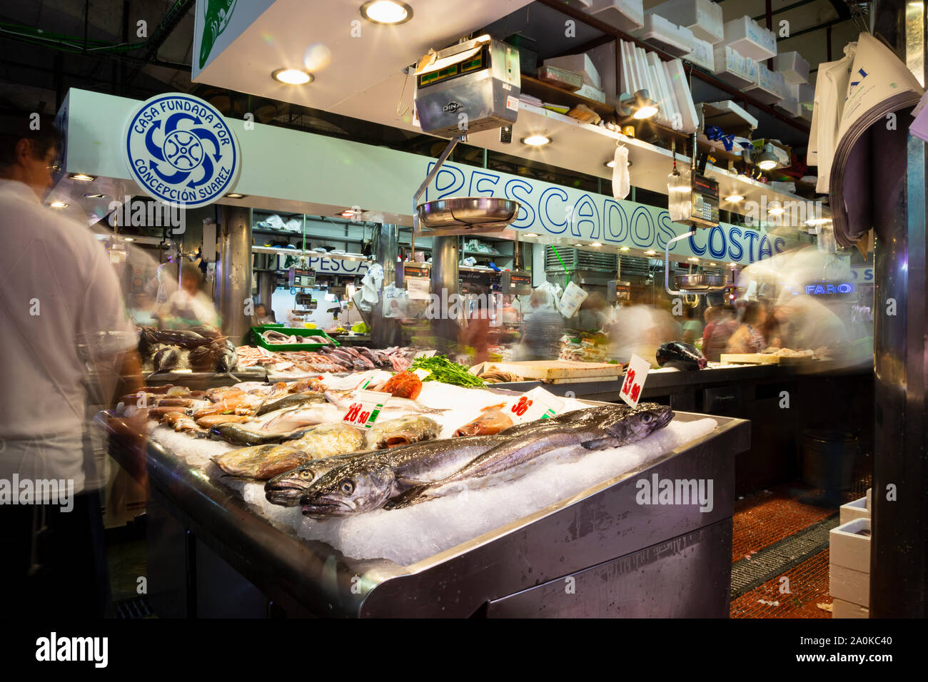 Marché aux poissons de santander Banque de photographies et d’images à ...