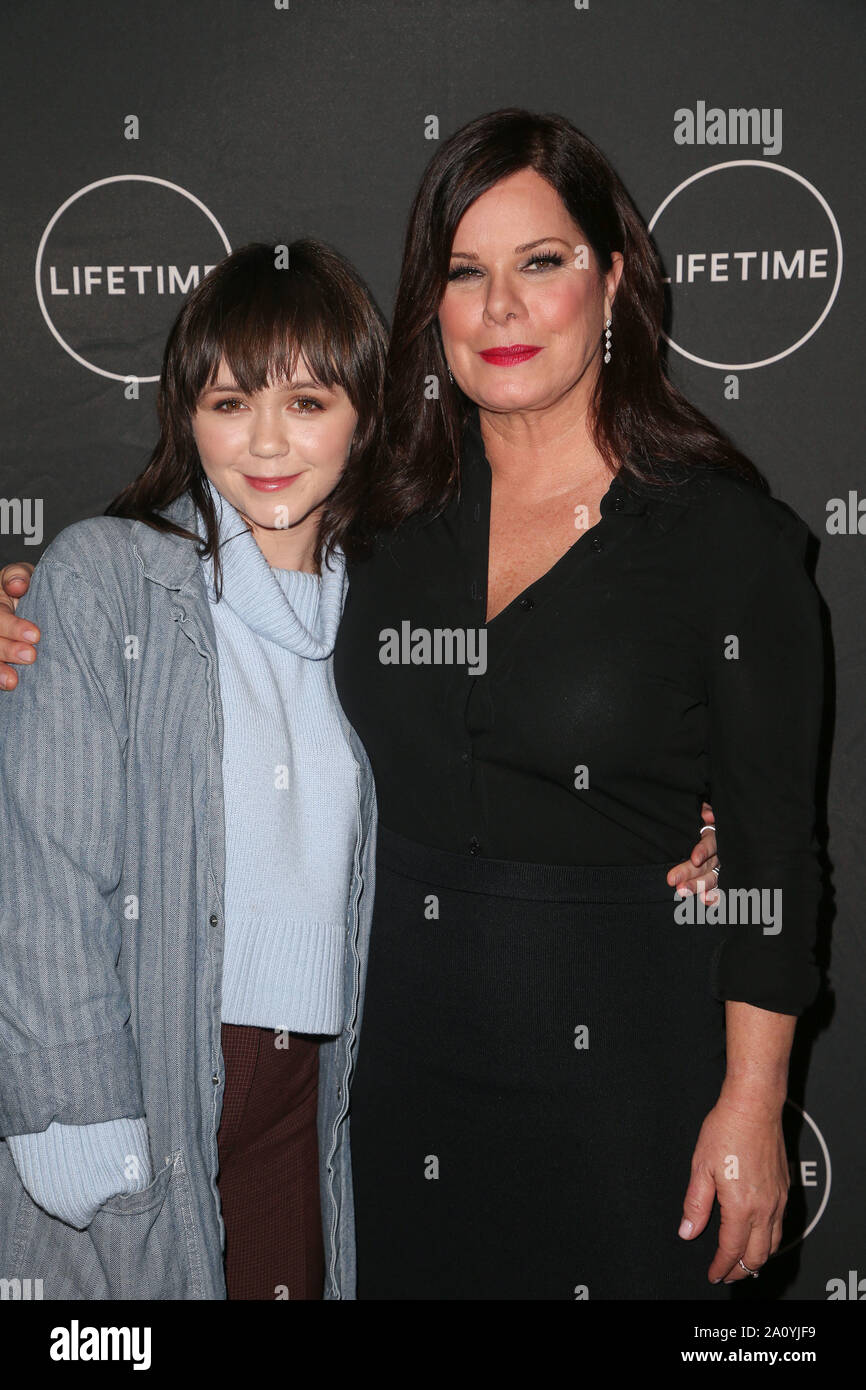 West Hollywood, CA, États-Unis. Emily Skeggs, Marcia Gay Harden chez ...