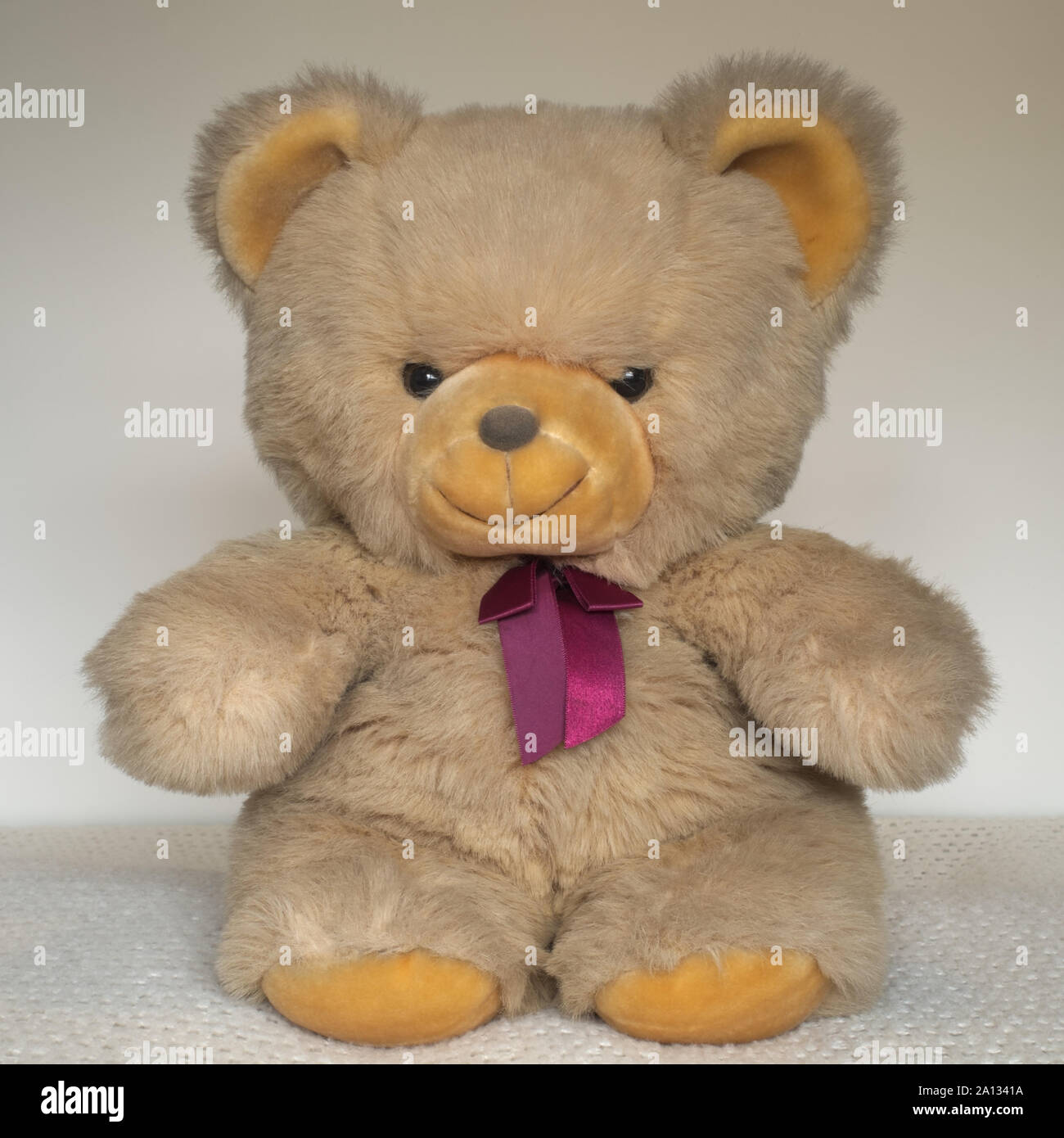 Smiley bear Banque de photographies et d’images à haute résolution - Alamy