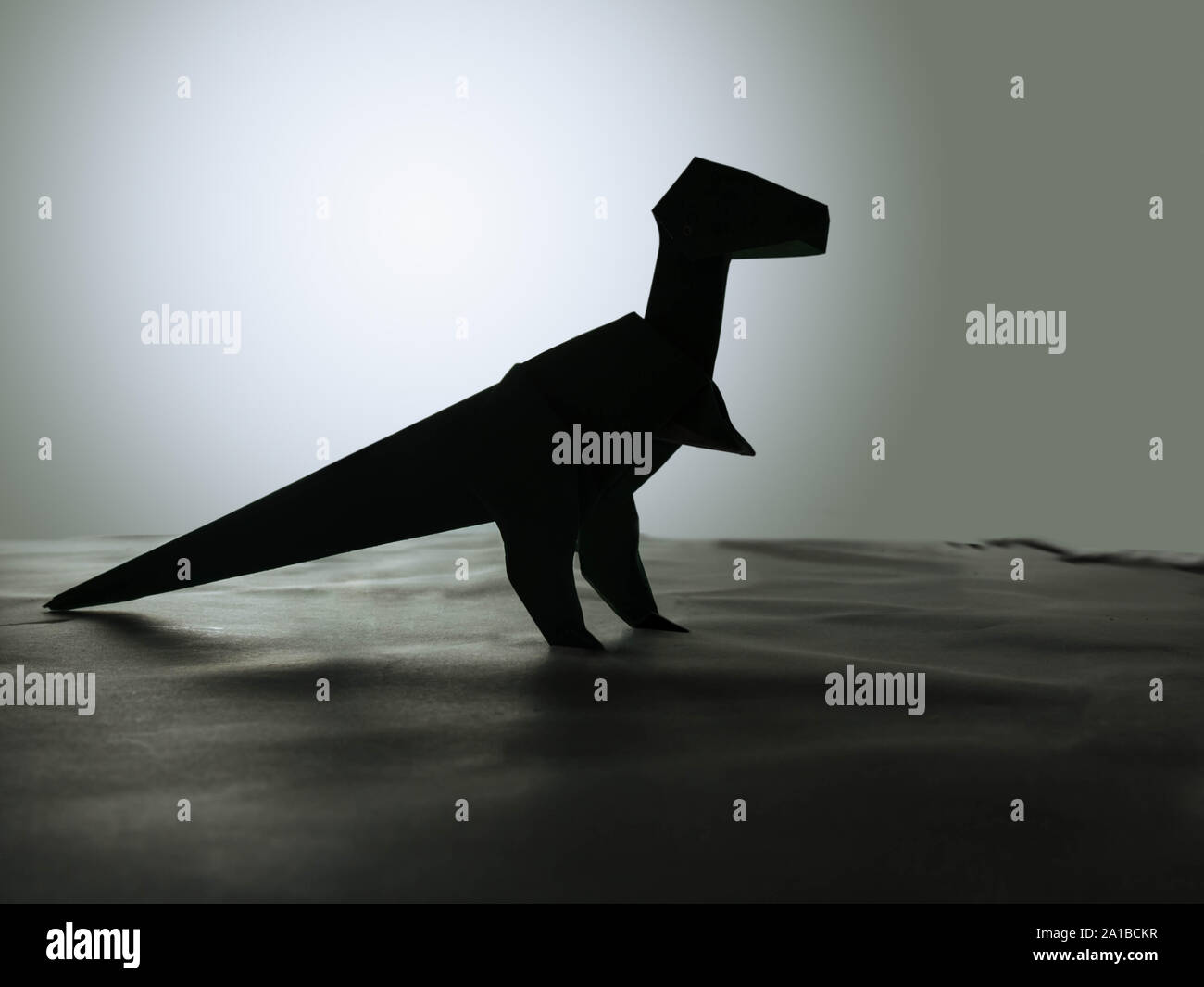 Dinosaur tyrannosaurus silhouette Banque de photographies et d’images à haute résolution - Alamy