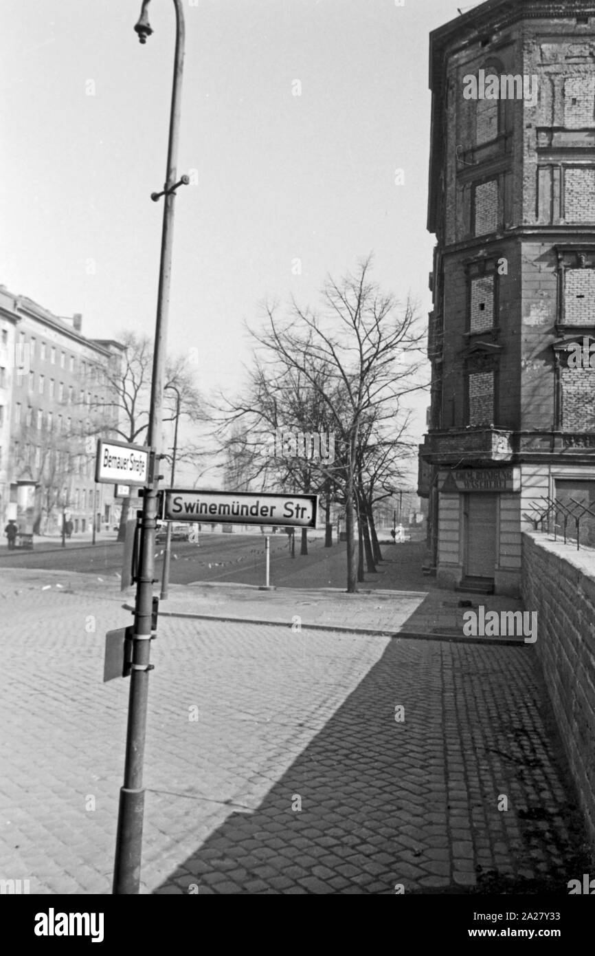 Berlin bernauer strasse 1960s Banque de photographies et d’images à ...